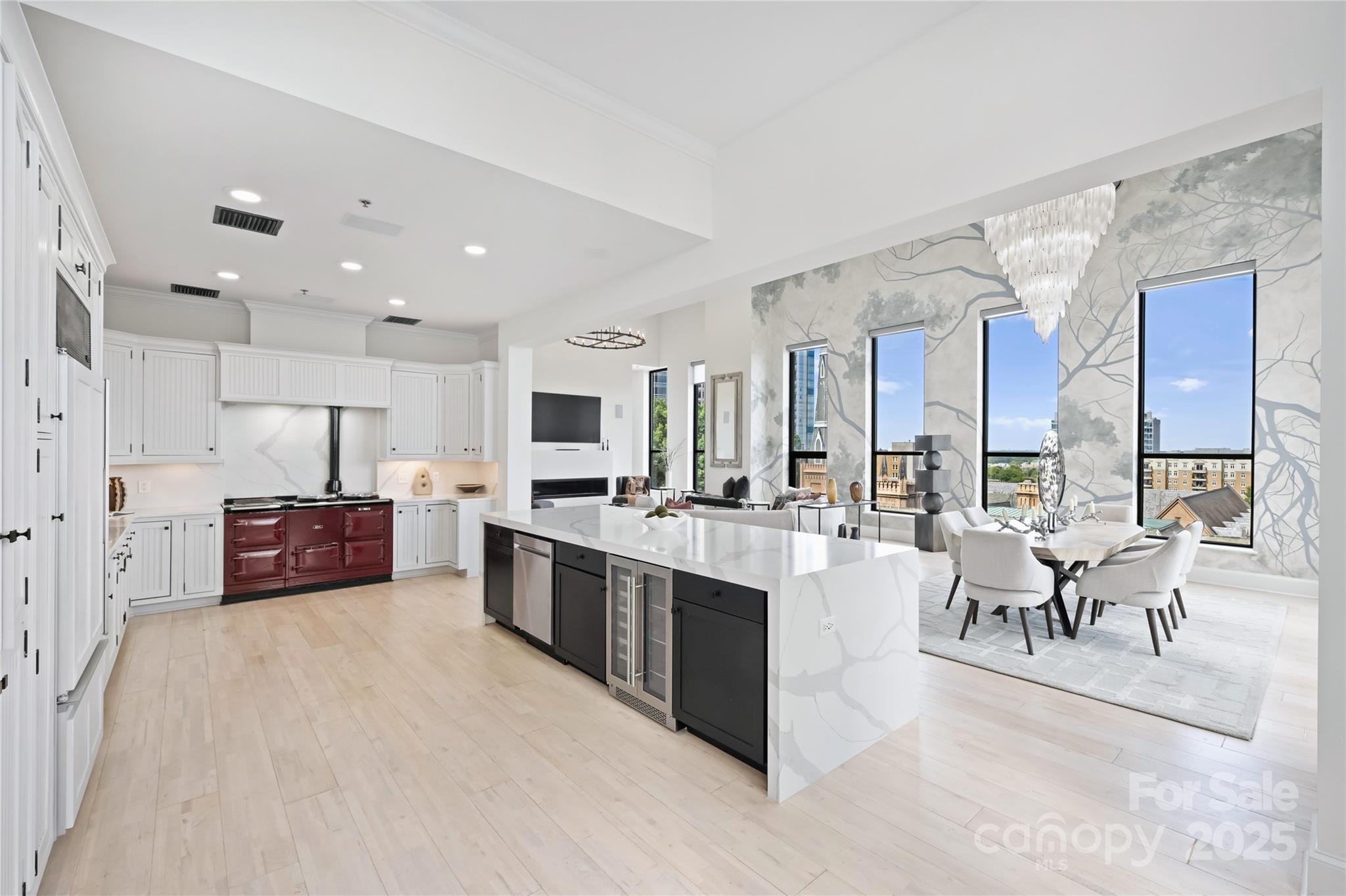 Photo 10 of 127 N Tryon Street615, Charlotte, NC