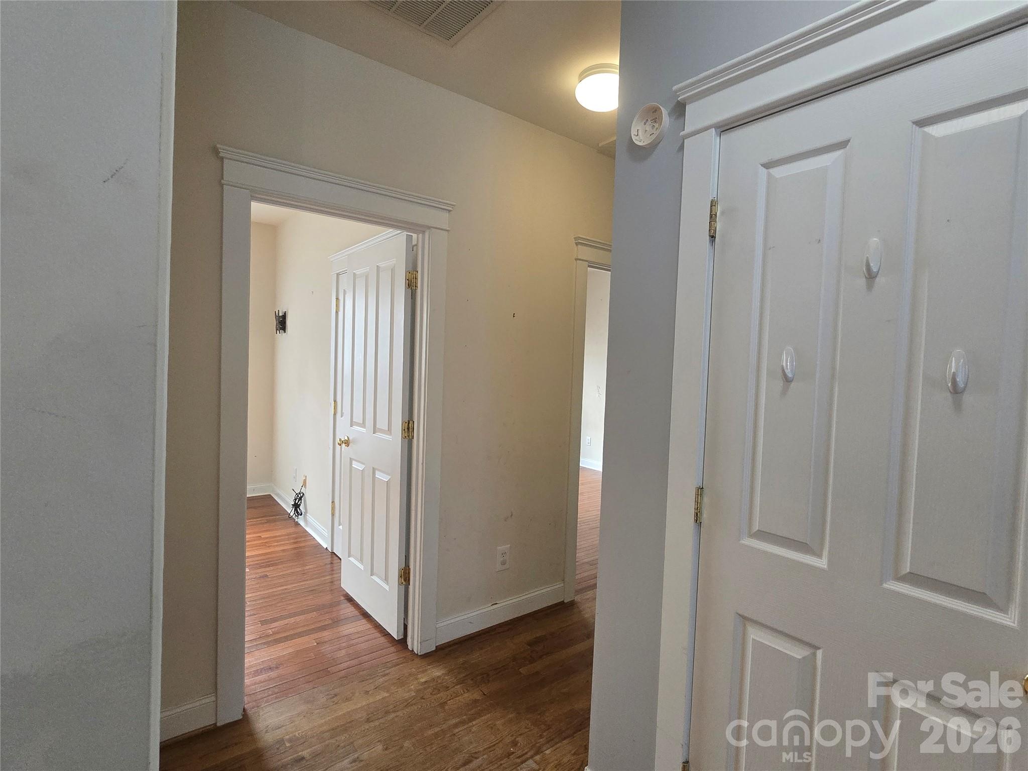 2615 Merion Hills Court, Charlotte, NC - photo 10 of 30