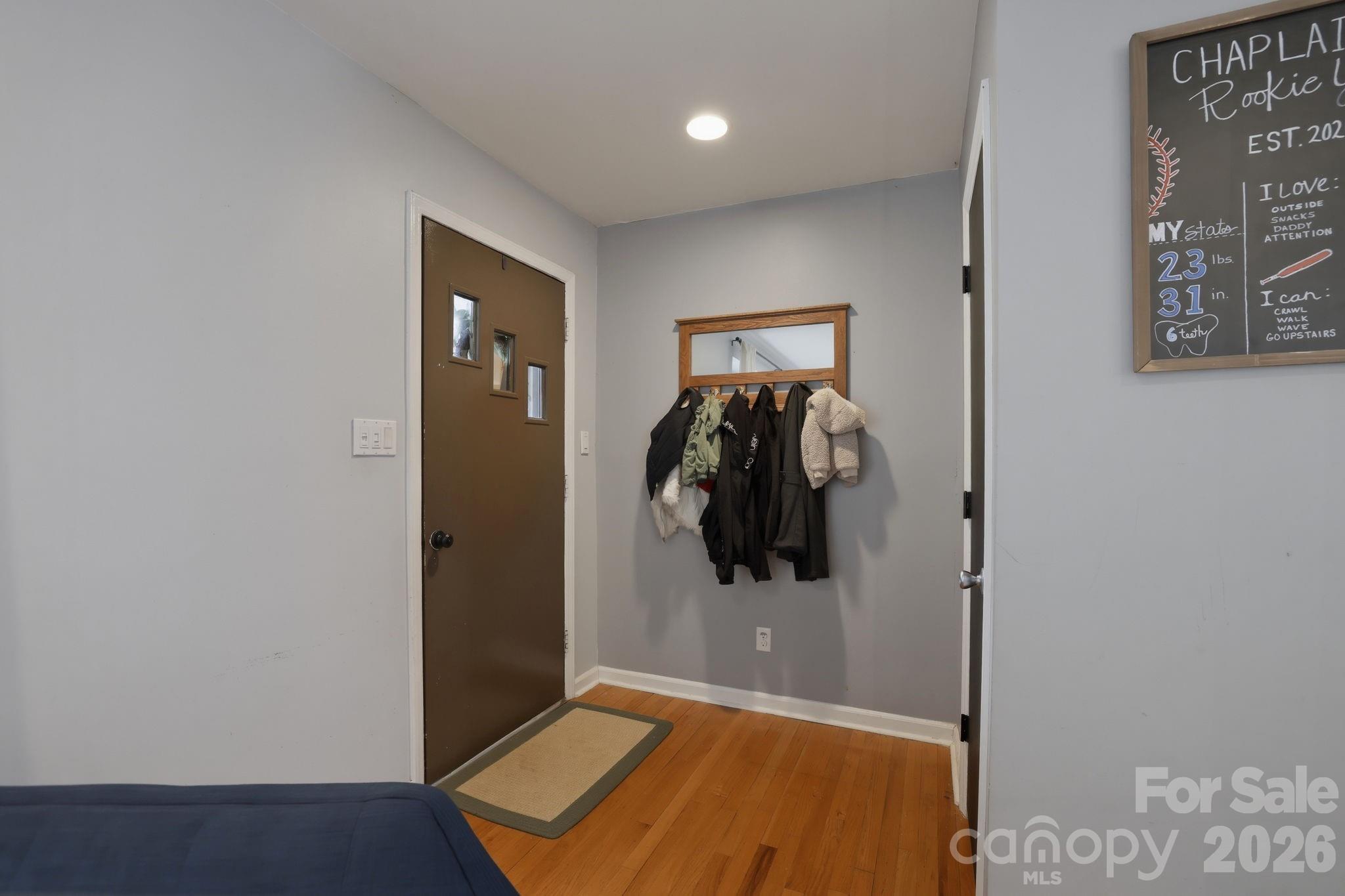 Photo 3 of 7419 Meadowdale Lane, Charlotte, NC