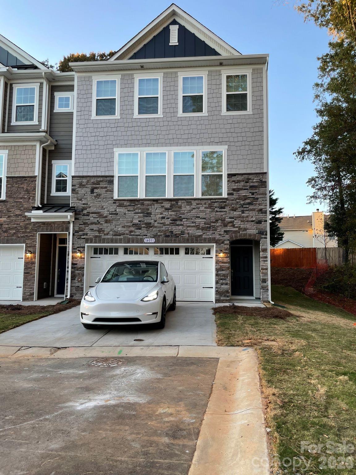 Home for sale at 14051 Martin hill Way11, Charlotte, NC — photo 1 of 20