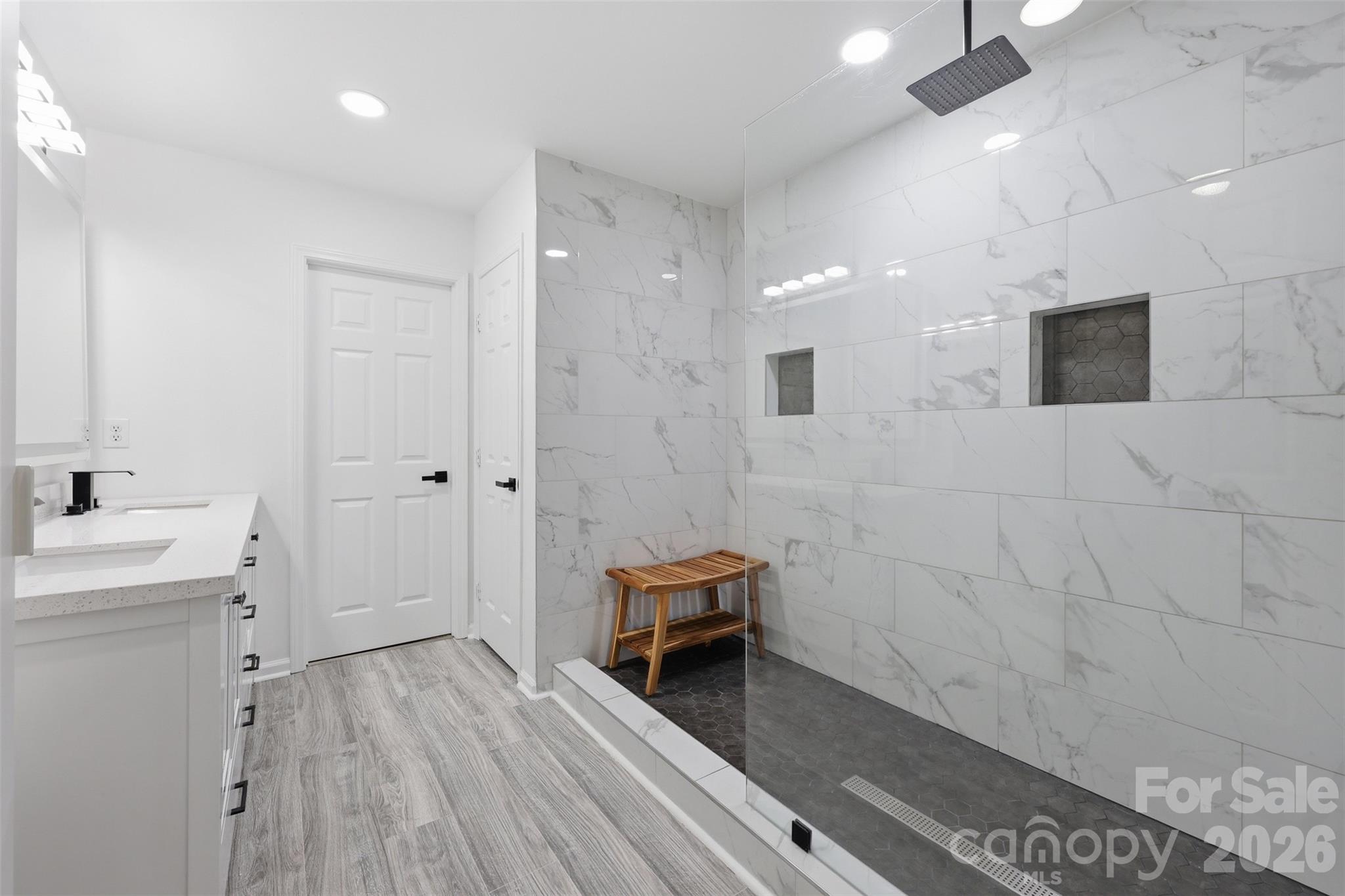 Photo 26 of 3902 Larkhaven Village Drive, Charlotte, NC
