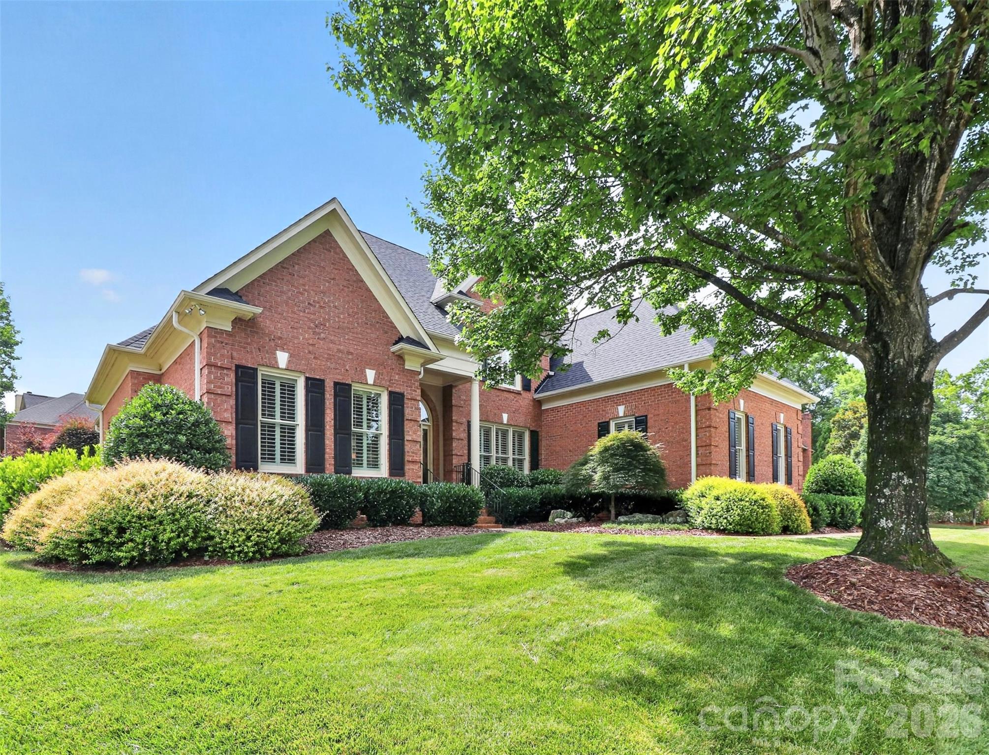 Home for sale at 6907 Meadow Run Lane, Charlotte, NC — photo 43 of 48