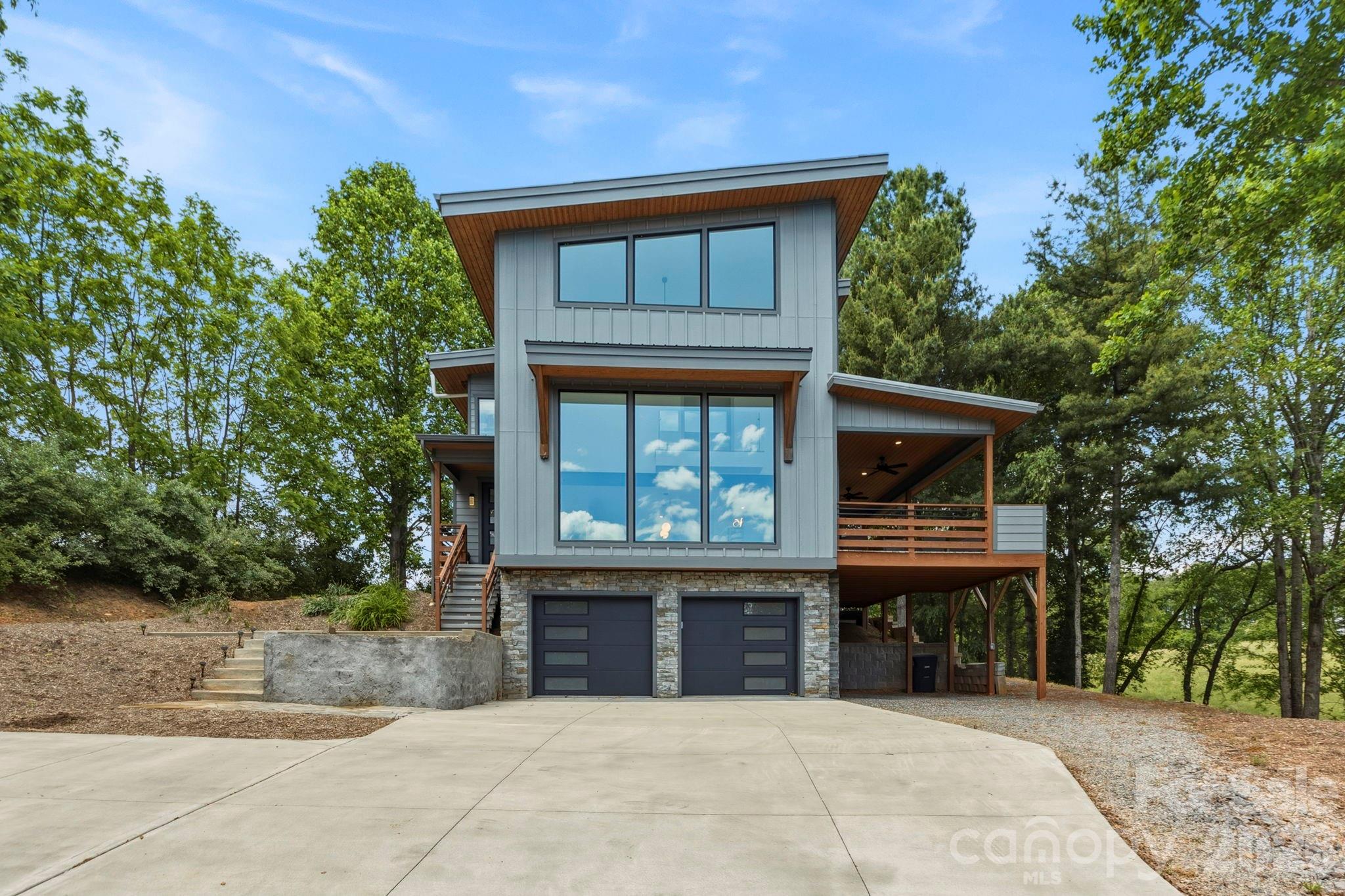 22 Lara Drive, Mills River, NC - photo 10 of 39