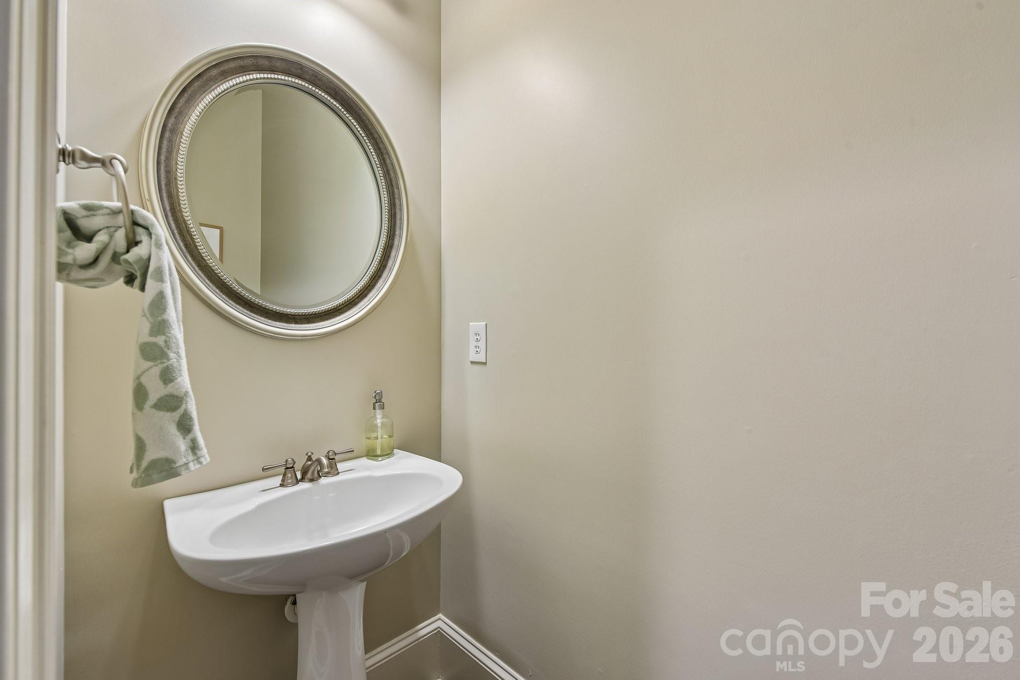 209 Glenmoor Drive, Waxhaw, NC - photo 24 of 47