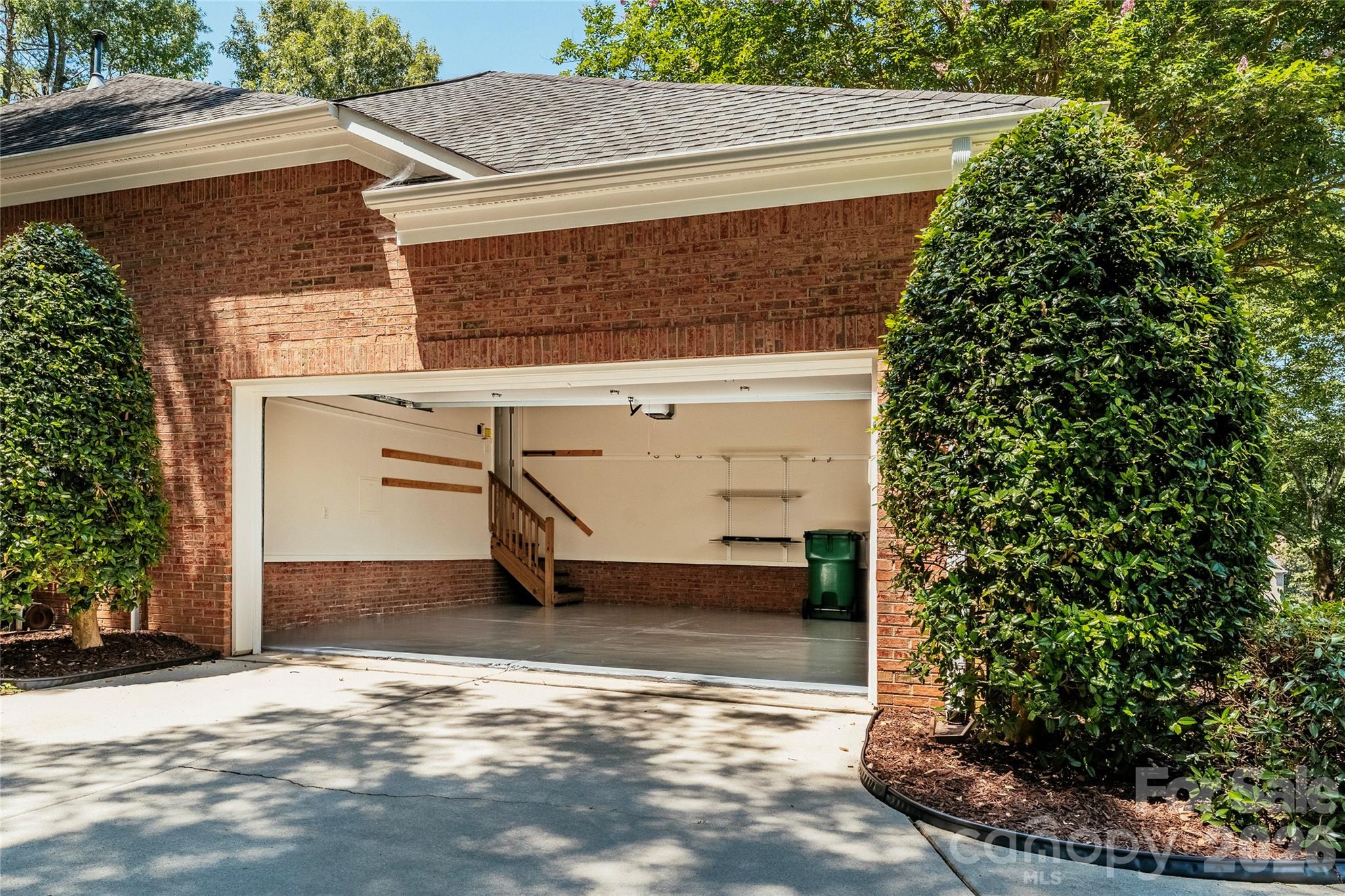 Photo 24 of 9425 Briarwick Lane, Charlotte, NC