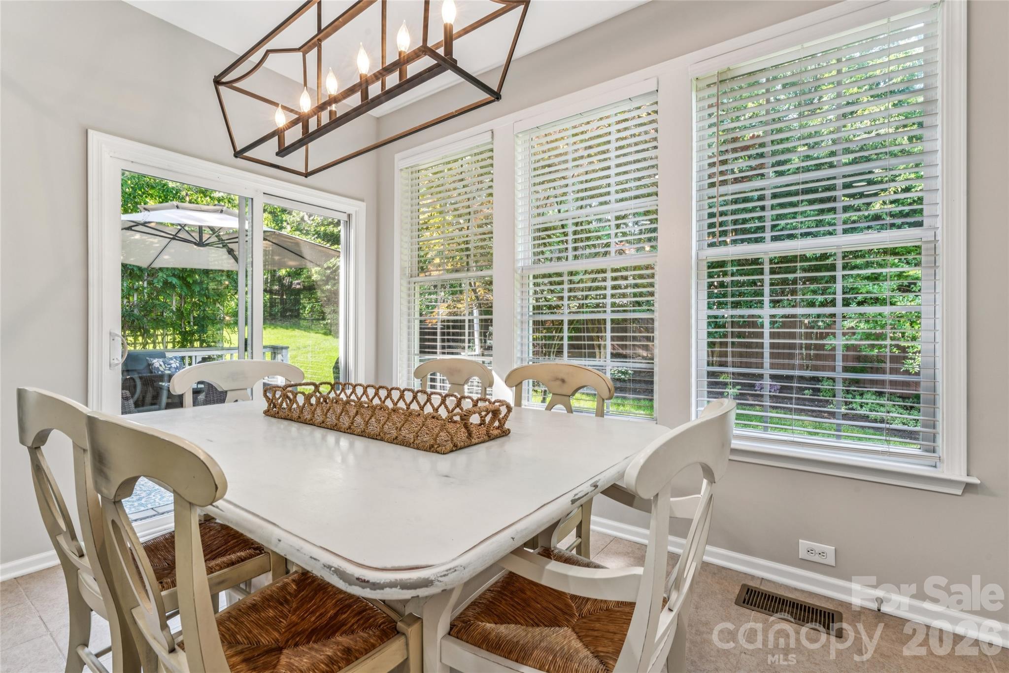 9639 Brandybuck Drive NW, Charlotte, NC - photo 15 of 44