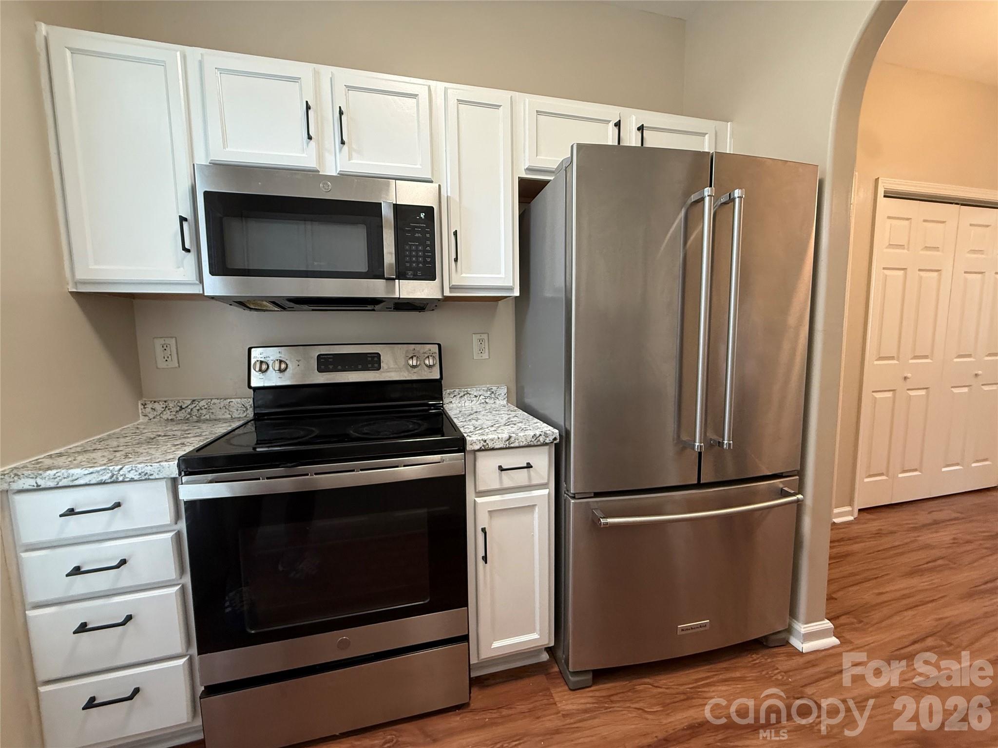 Photo 8 of 8134 Kings Creek Drive, Charlotte, NC
