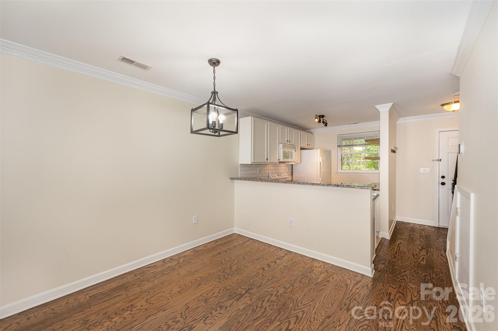 Photo 8 of 1218 Green Oaks LaneE, Charlotte, NC