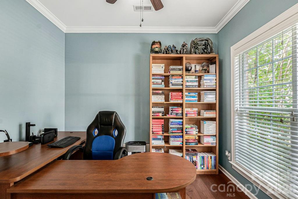 Photo 17 of 13731 Daltrey Lane, Charlotte, NC