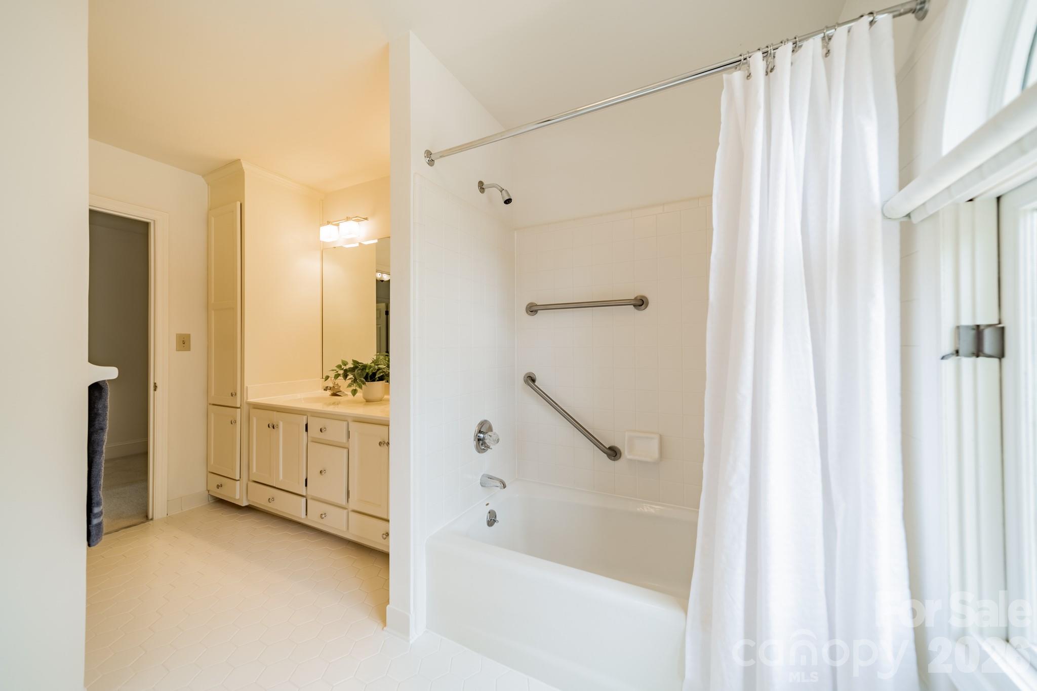 4332 Rosecliff Drive, Charlotte, NC - photo 29 of 49