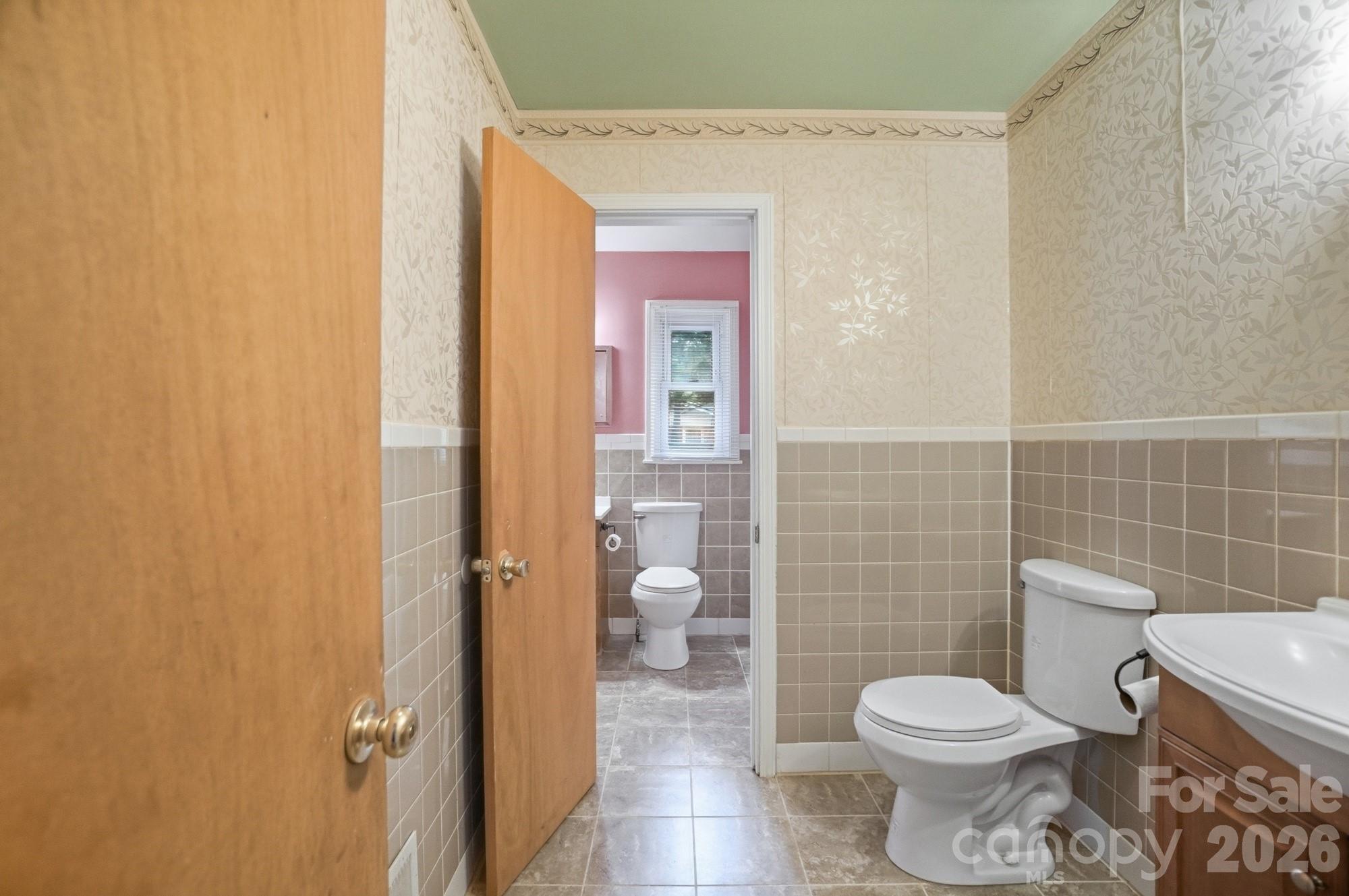 6239 Netherwood Drive, Charlotte, NC - photo 31 of 45