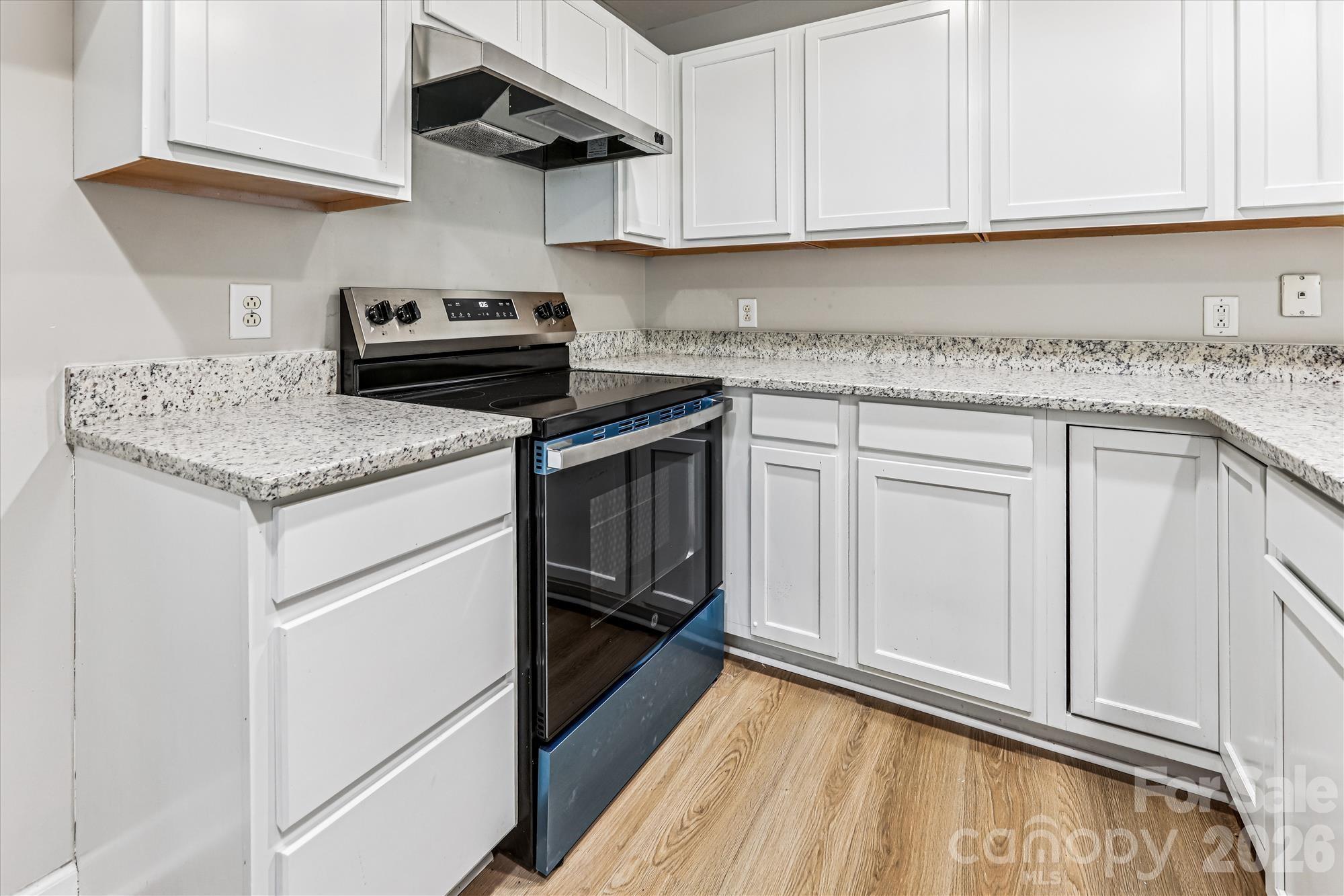 Photo 19 of 718 W Trade Street302, Charlotte, NC