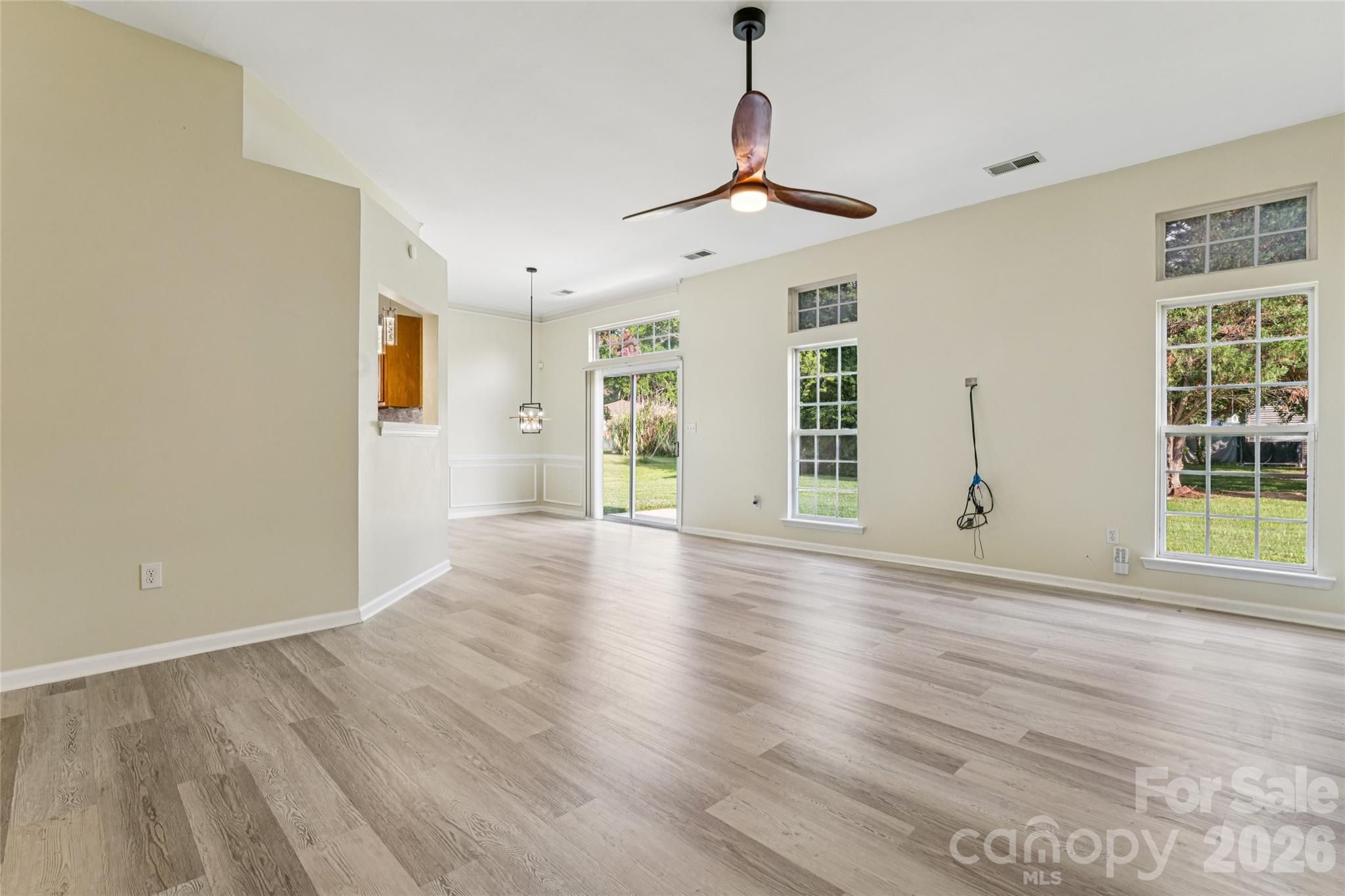 Home for sale at 13511 Diadem Court6, Charlotte, NC — photo 7 of 33