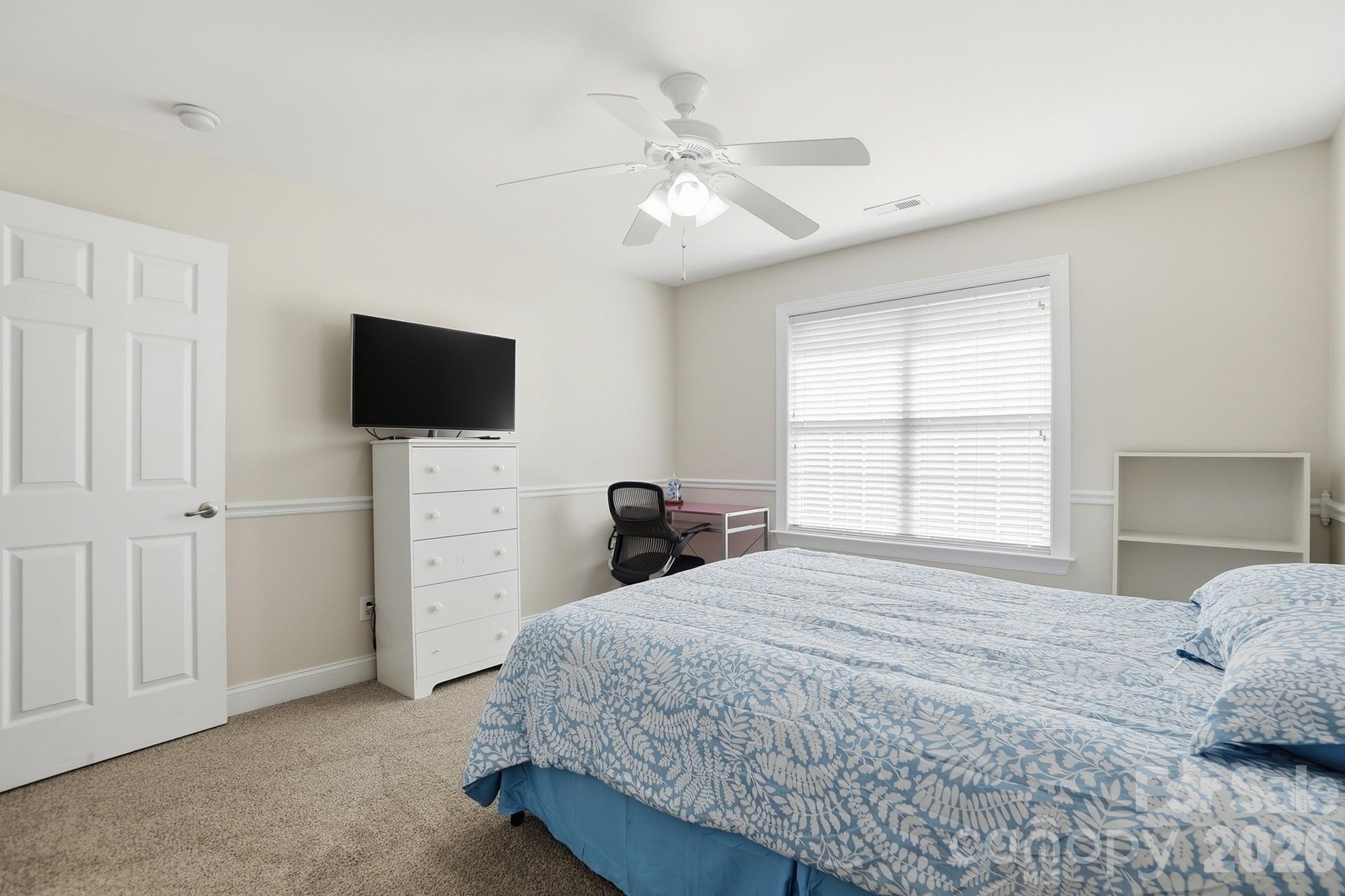 807 Crown Vista Court, Wesley Chapel, NC - photo 34 of 44