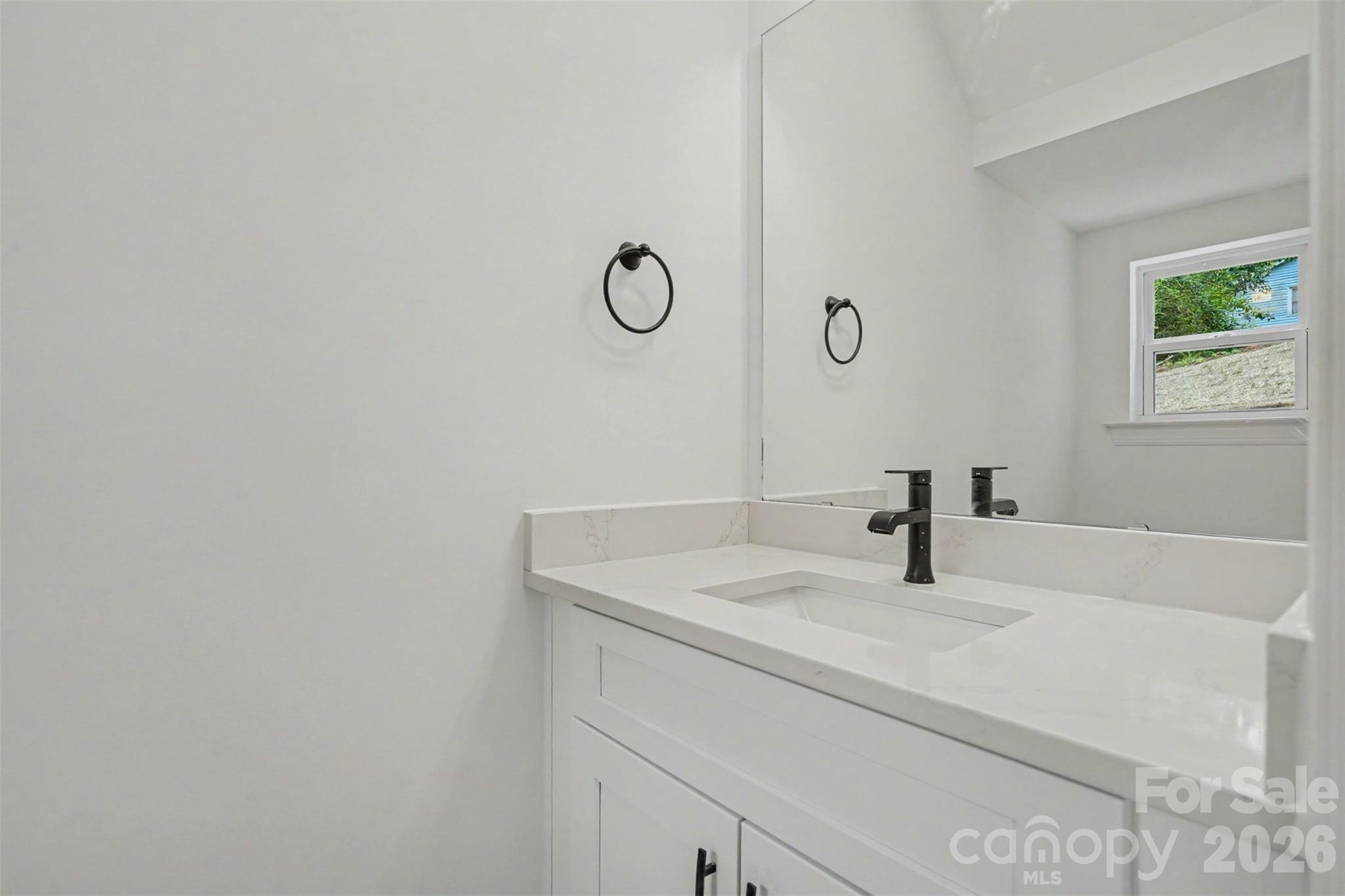 Home for sale at 327 Whispering Pines Drive, Charlotte, NC — photo 13 of 26