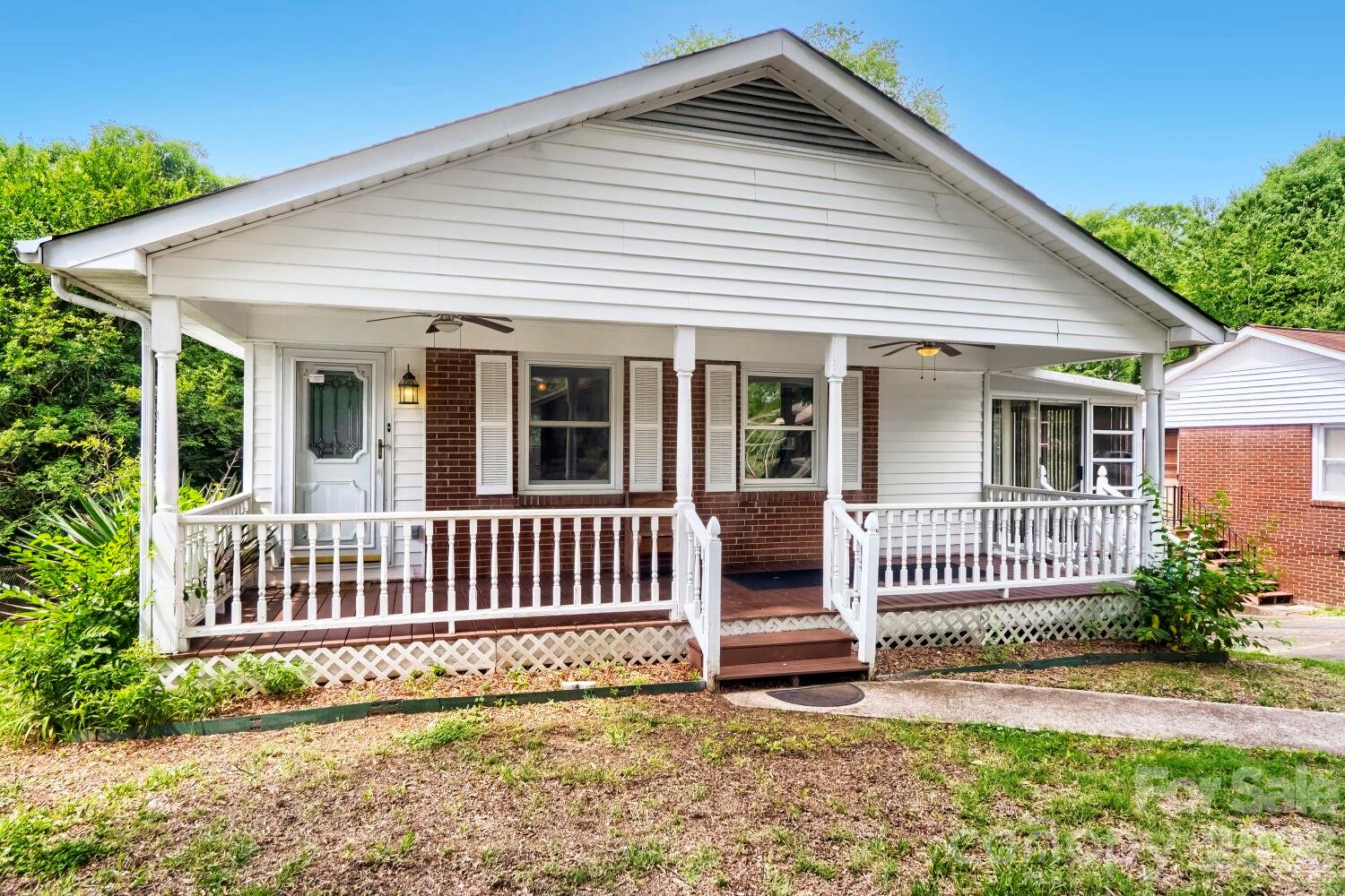 Photo 3 of 221 Eden Circle, Pineville, NC