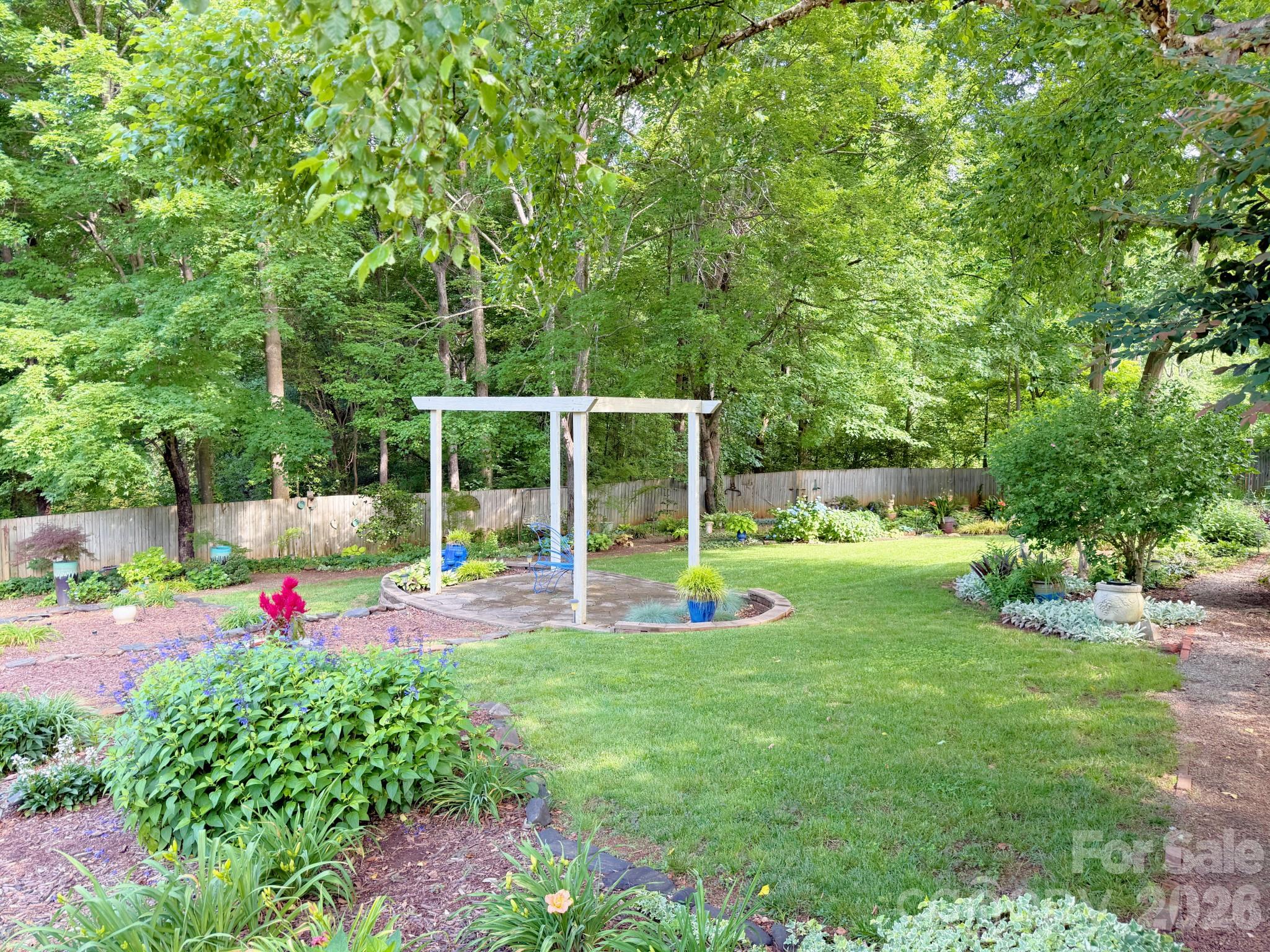 Photo 16 of 7029 Forest Hills Drive, Denver, NC