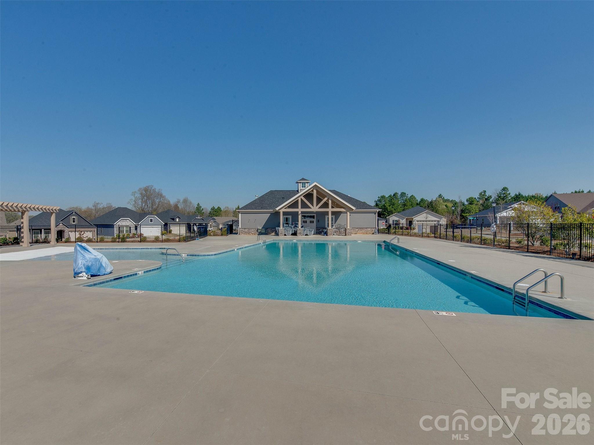 Photo 10 of 4009 Woodland View Drive, Charlotte, NC
