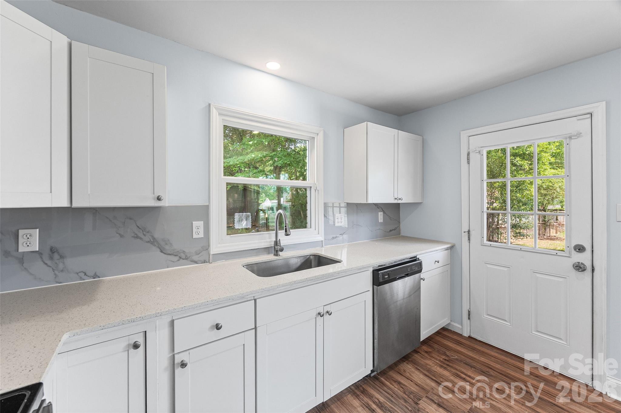 Photo 14 of 4713 Tanglebriar Drive, Charlotte, NC