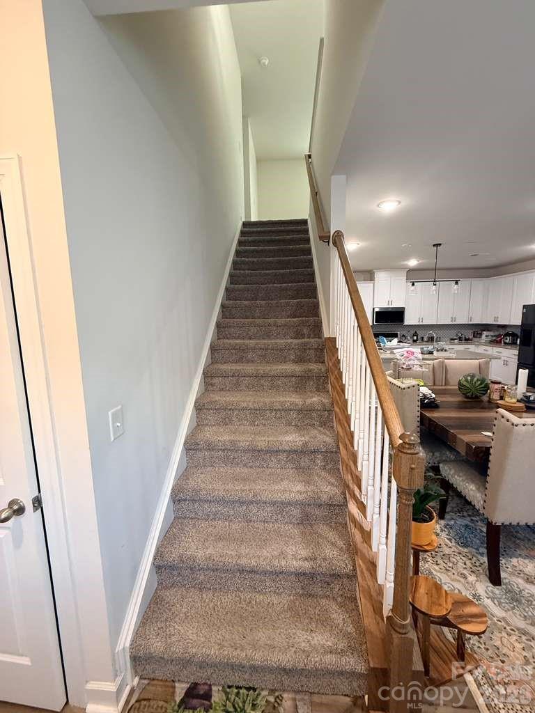 Photo 12 of 11908 Redleaf Drive, Charlotte, NC