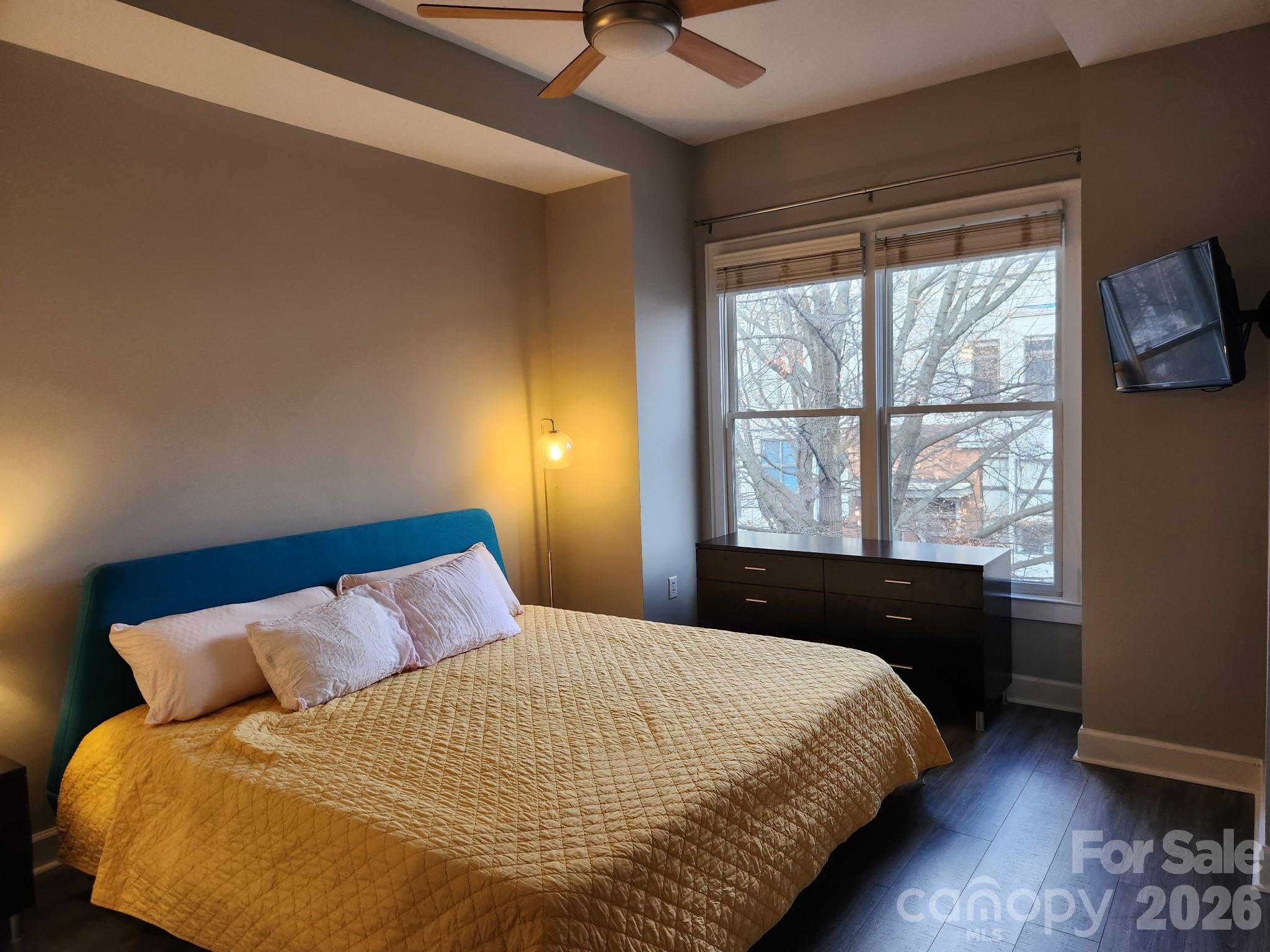 Photo 12 of 638 E 10th Street, Charlotte, NC