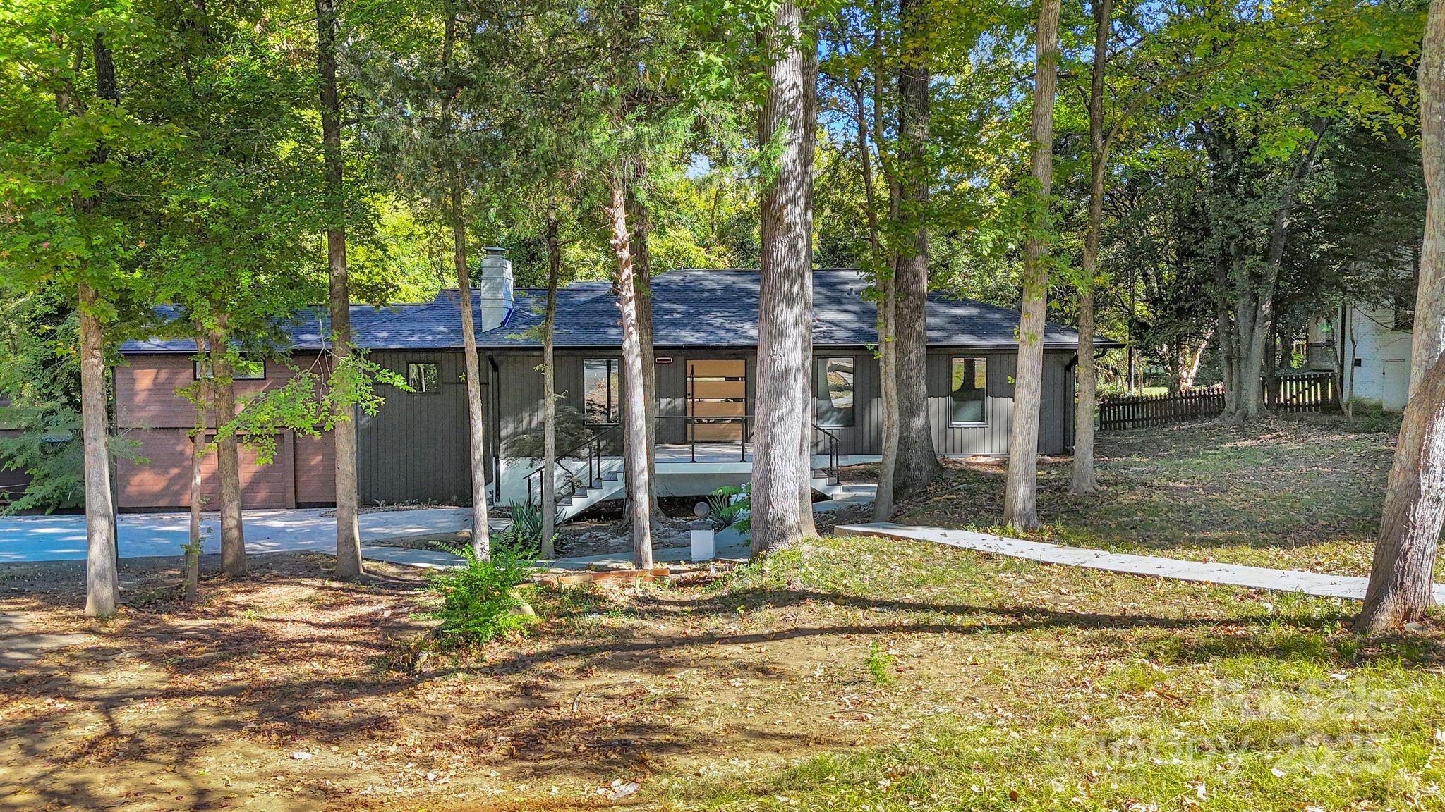 3301 Archdale Drive, Charlotte, NC