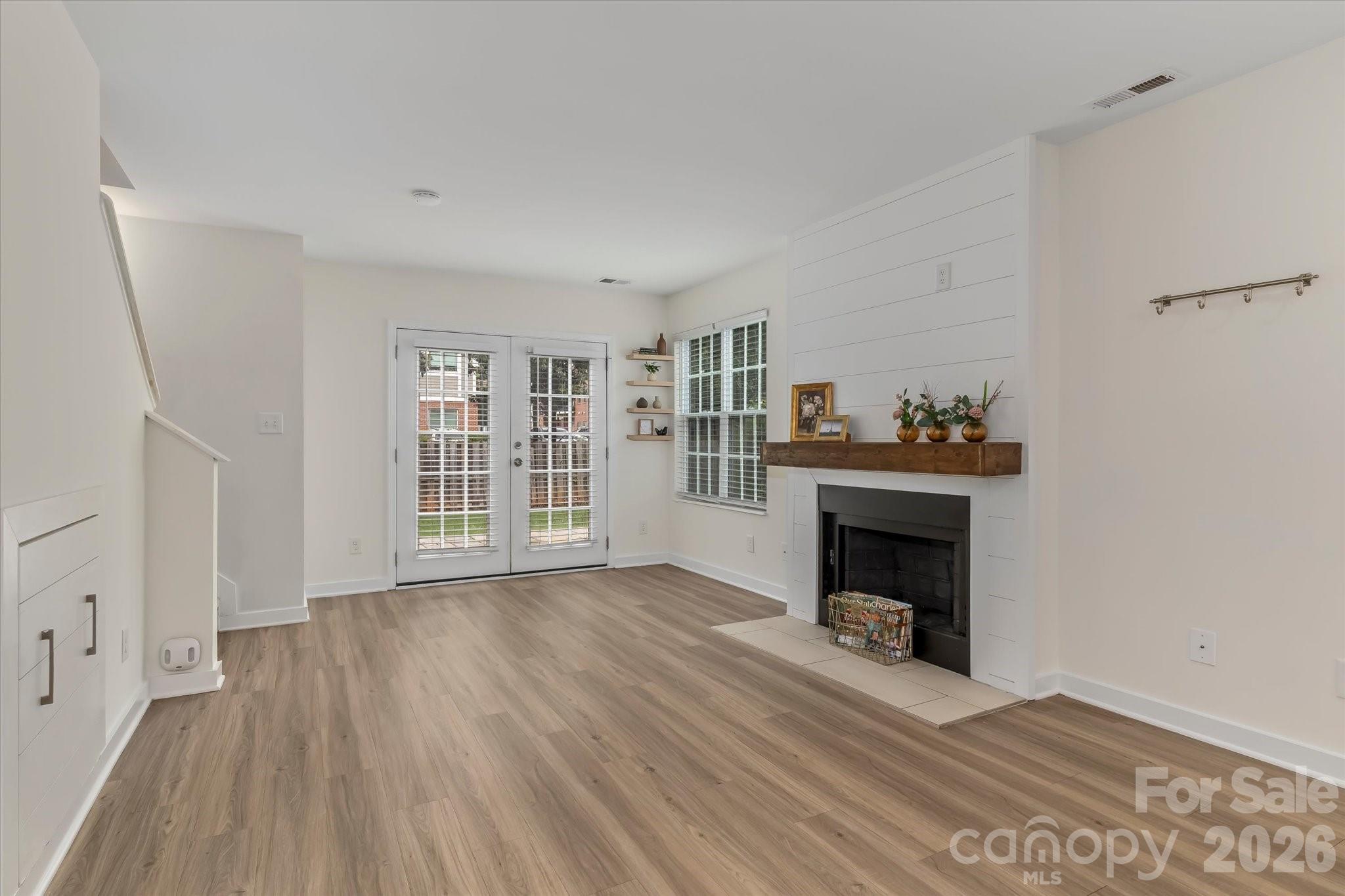 Photo 3 of 1525 Briar Creek RoadB, Charlotte, NC