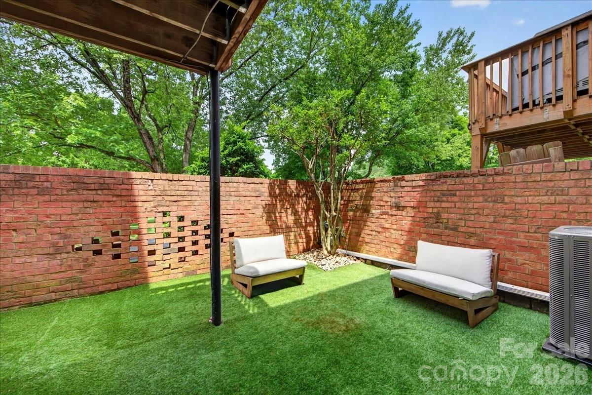 Photo 30 of 6724 Constitution Lane, Charlotte, NC