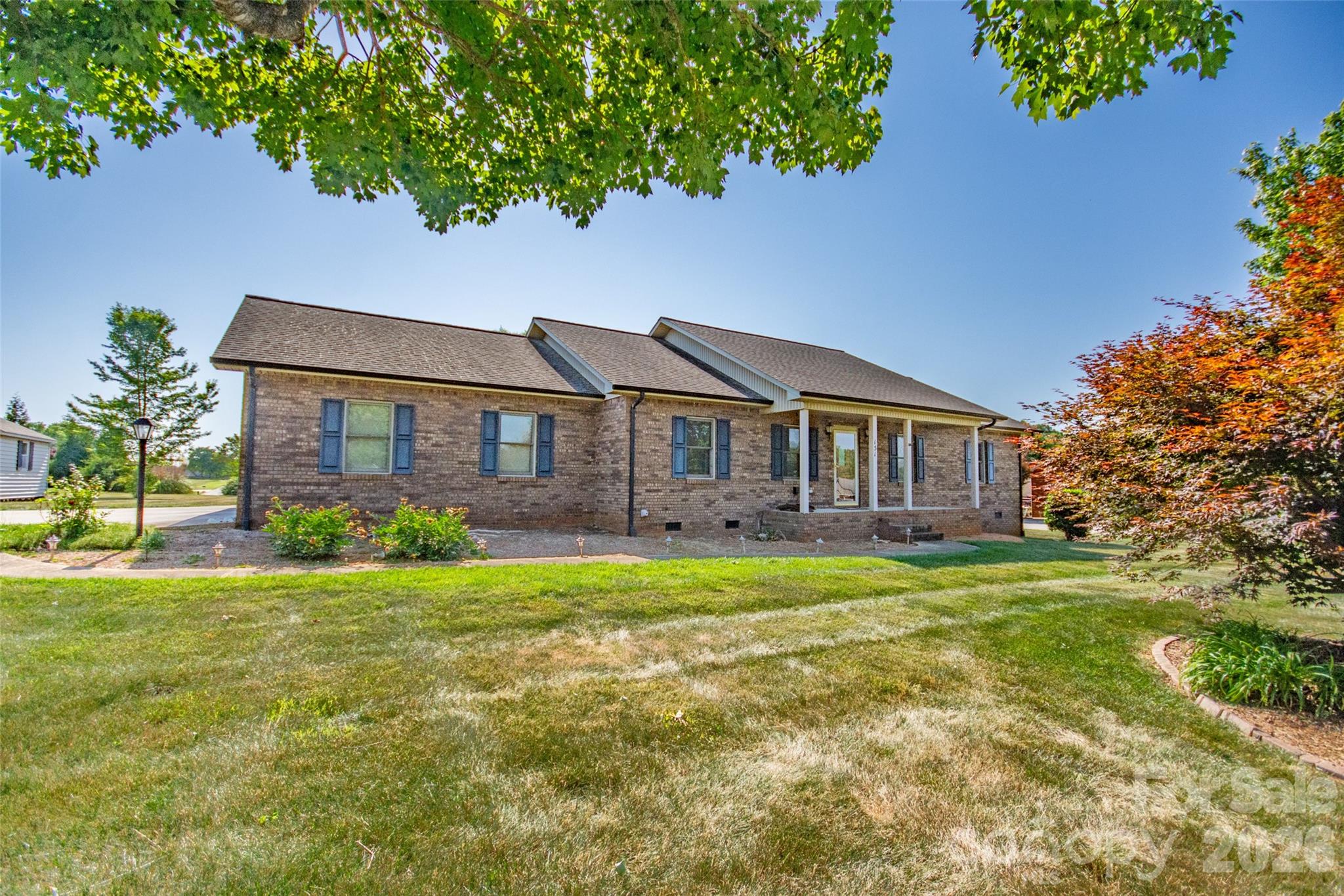 151 Meadow Oaks Drive, Statesville, NC - photo 1 of 38