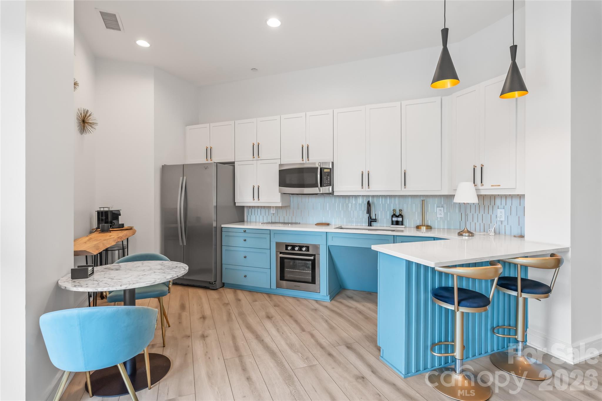 Photo 34 of 333 W Trade Street2502, Charlotte, NC