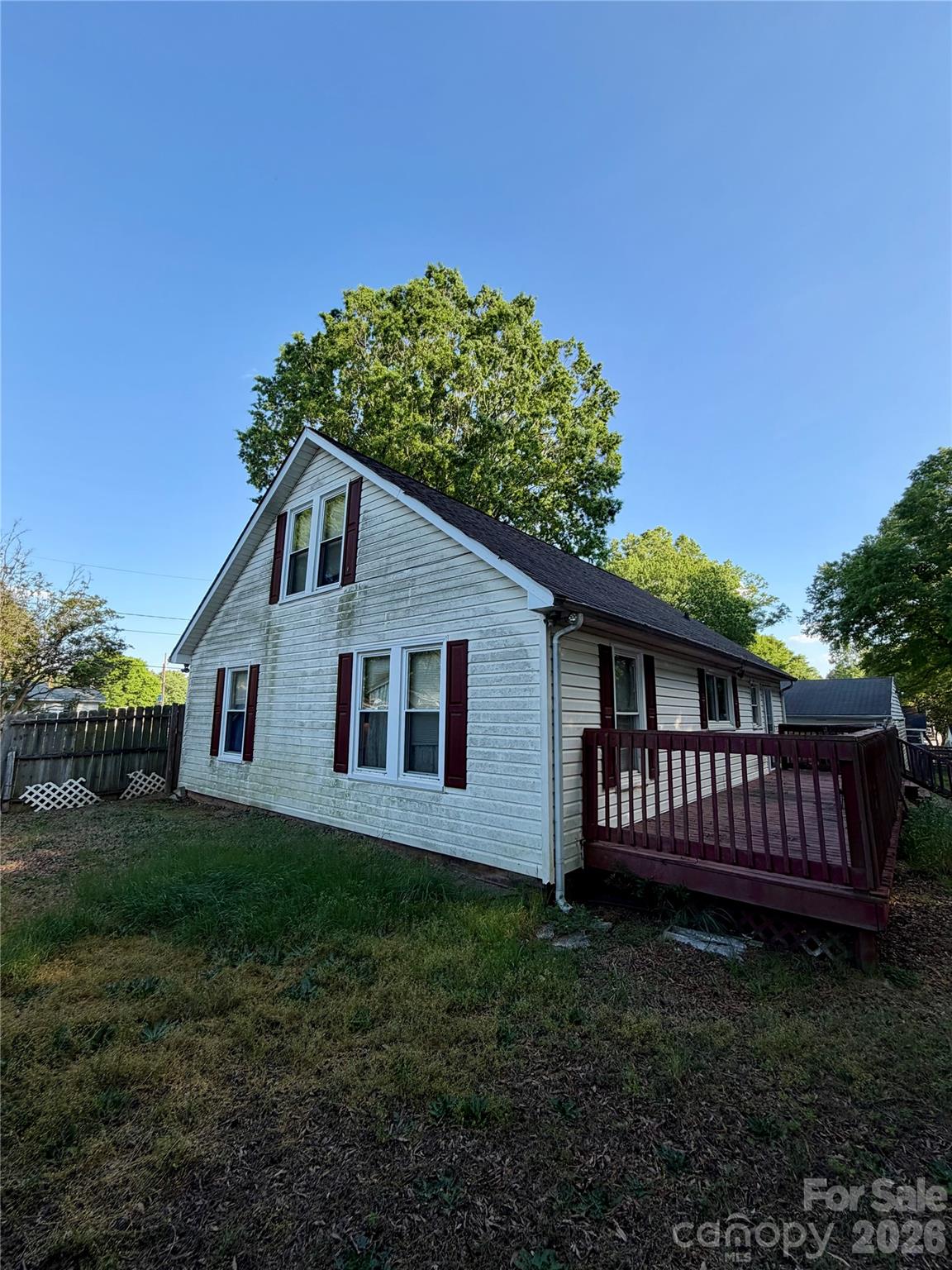 Photo 3 of 1911 Crestmont Avenue, Kannapolis, NC