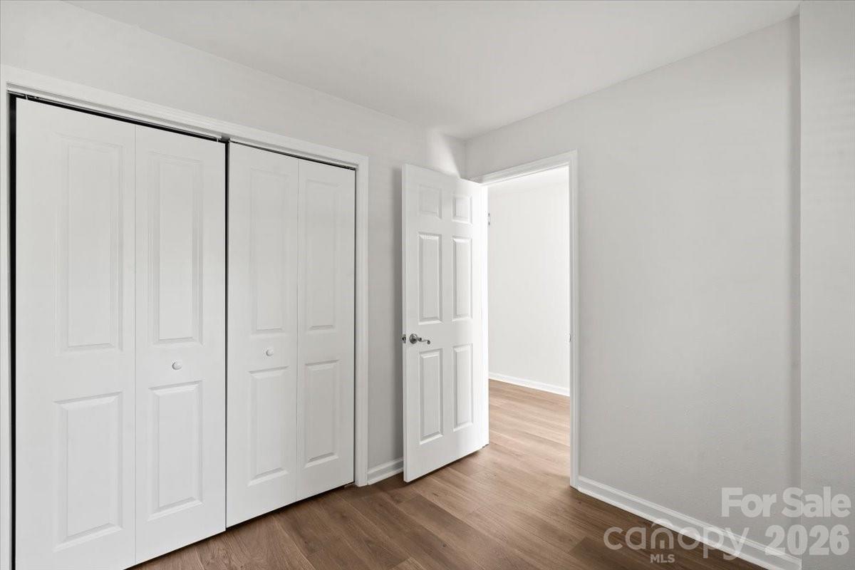 Home for sale at 12932 Silvaire Farm Road, Charlotte, NC — photo 5 of 46