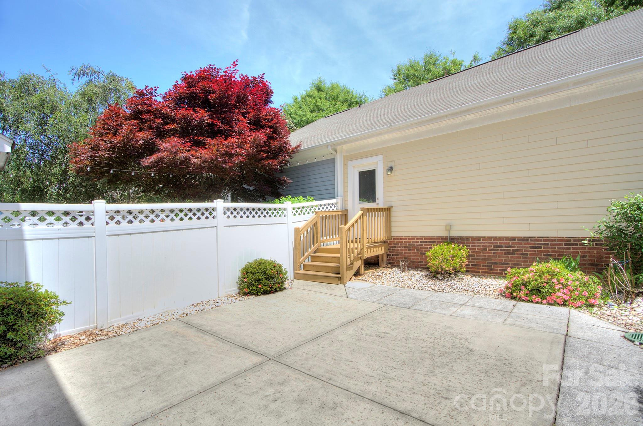 1023 White Point Drive, Huntersville, NC - photo 26 of 37