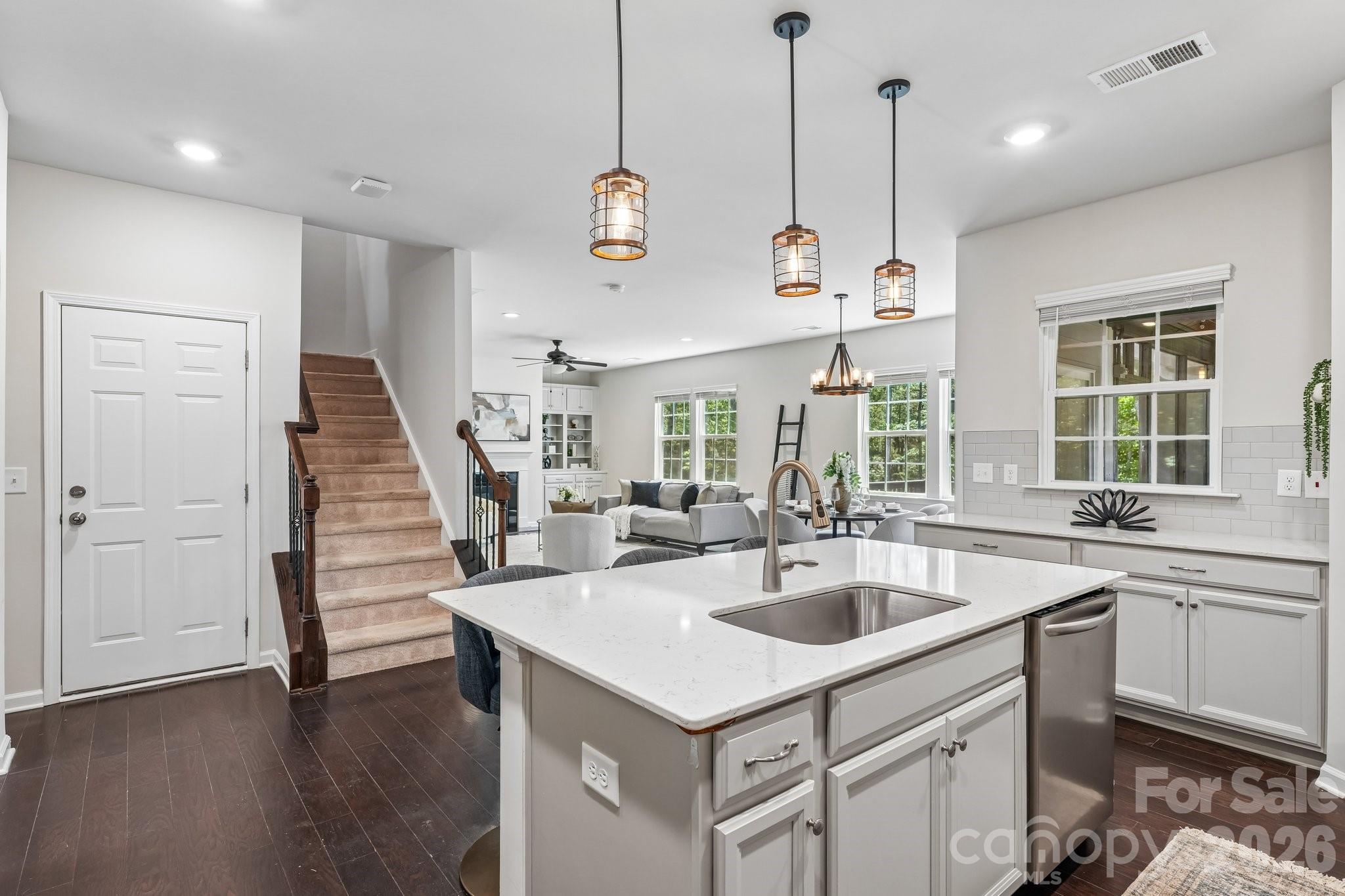 Photo 10 of 17810 Burnt Hickory Drive, Charlotte, NC
