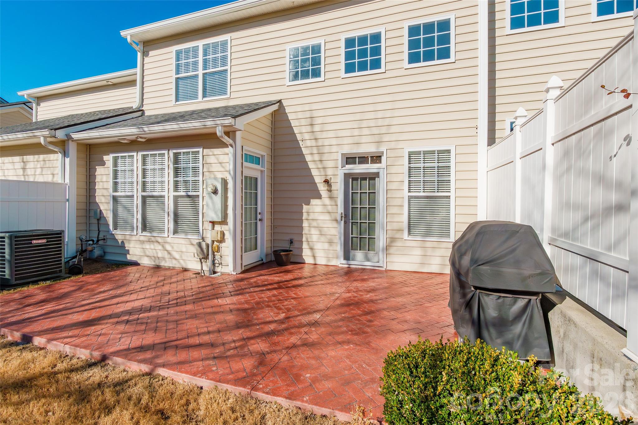 555 Pine Links Drive, Tega Cay, SC - photo 27 of 37