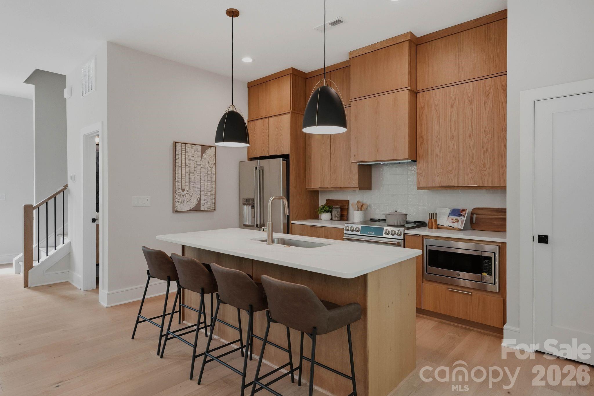 Photo 15 of 604 E 16th Street, Charlotte, NC