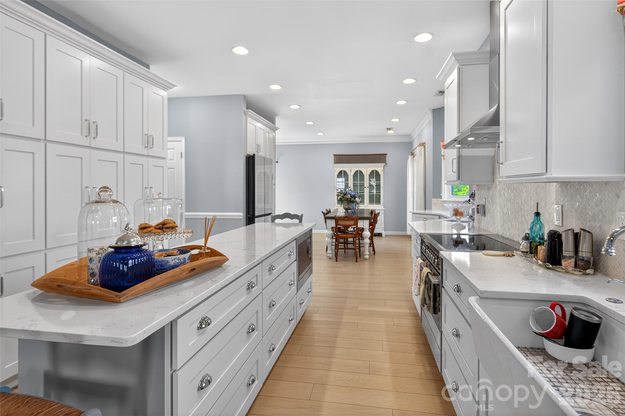 Photo 14 of 8601 Walsham Drive, Charlotte, NC