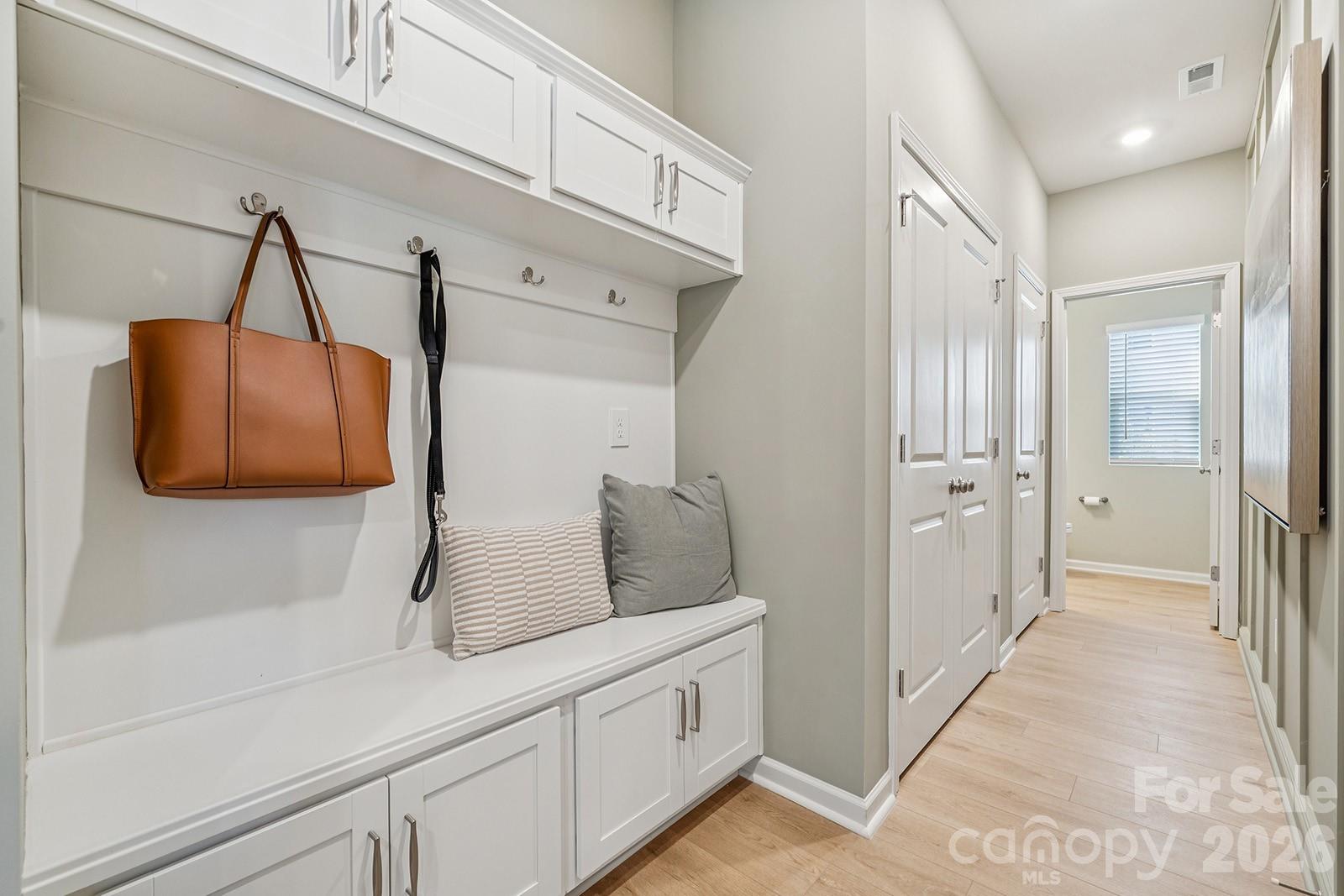 Photo 14 of 4636 Lakeview Road, Charlotte, NC