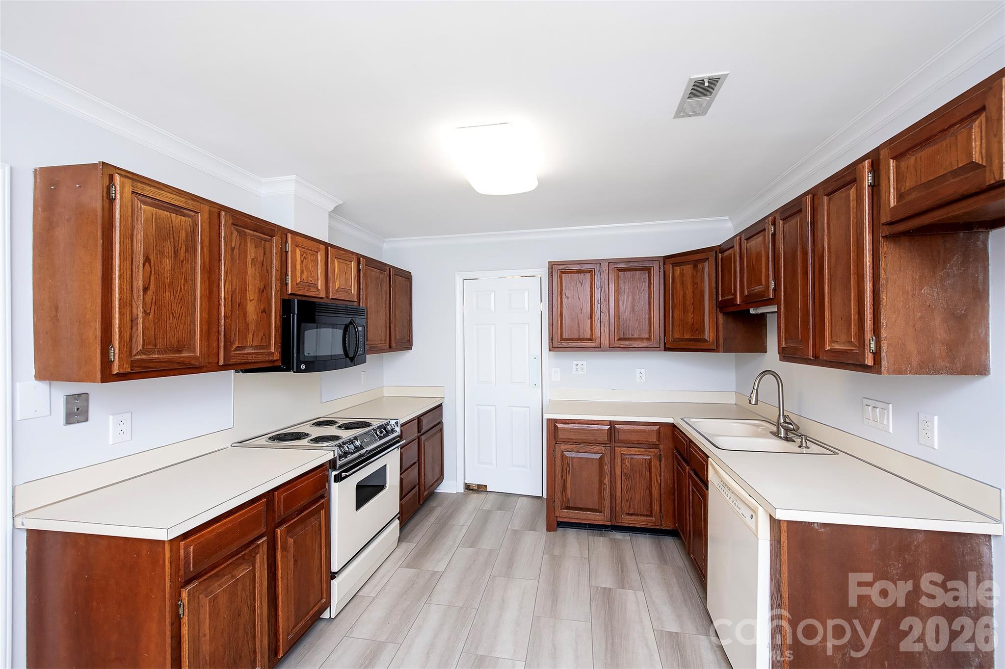 Photo 24 of 4248 Woodglen Lane, Charlotte, NC