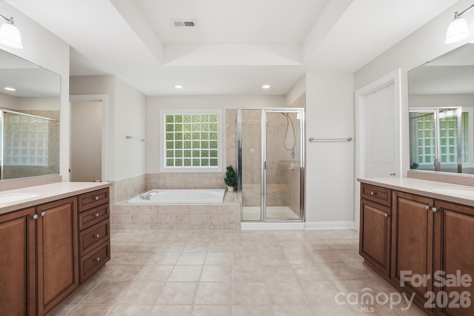 807 Crown Vista Court, Wesley Chapel, NC - photo 21 of 44