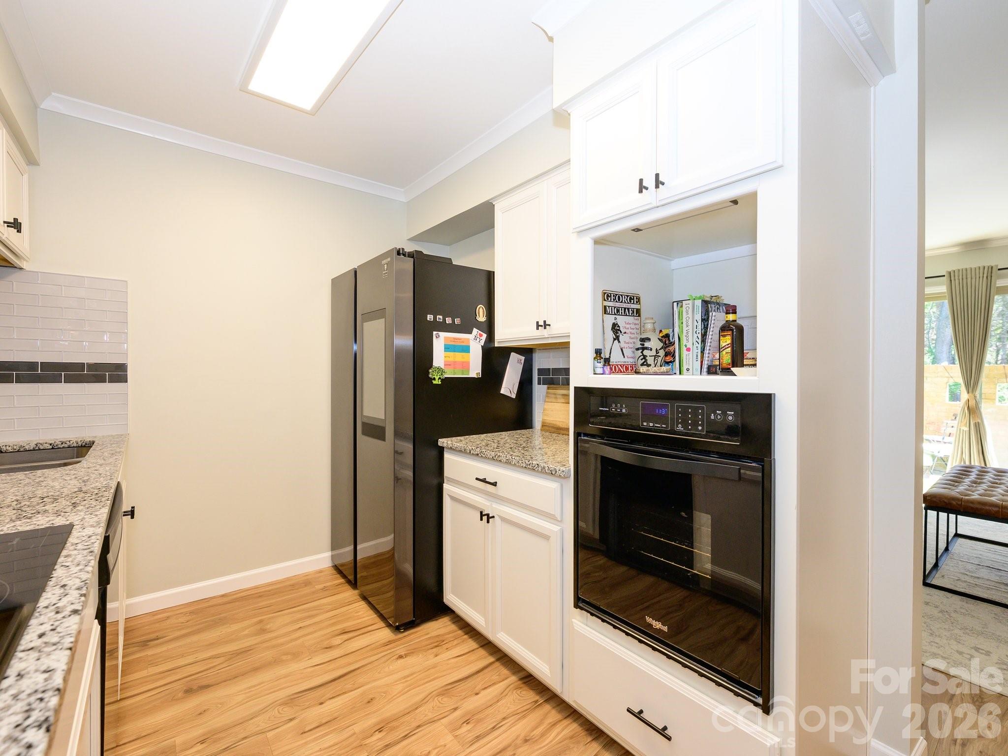 Photo 8 of 4743 Hedgemore DriveL, Charlotte, NC
