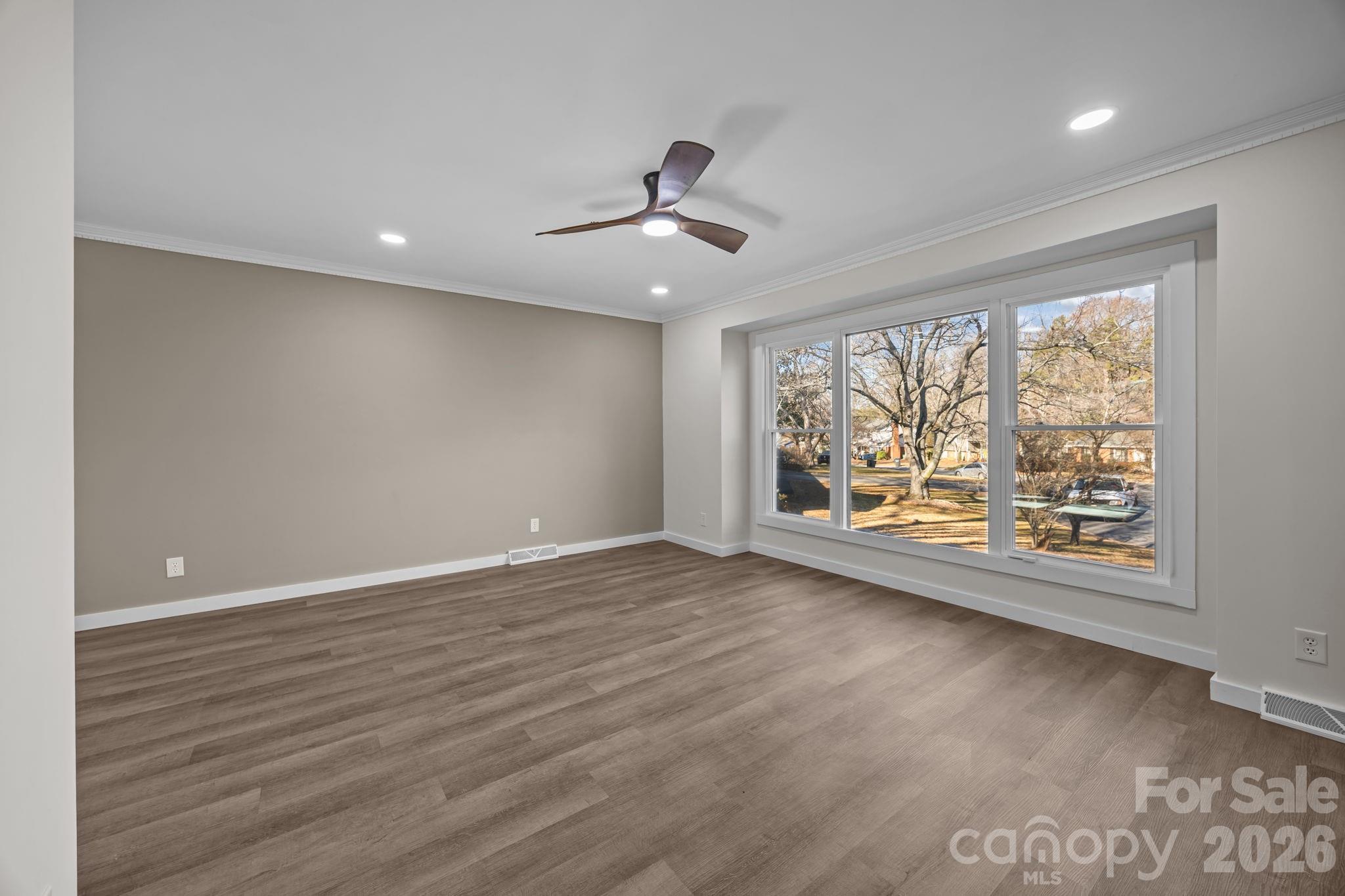 Photo 8 of 5324 Cheval Place, Charlotte, NC