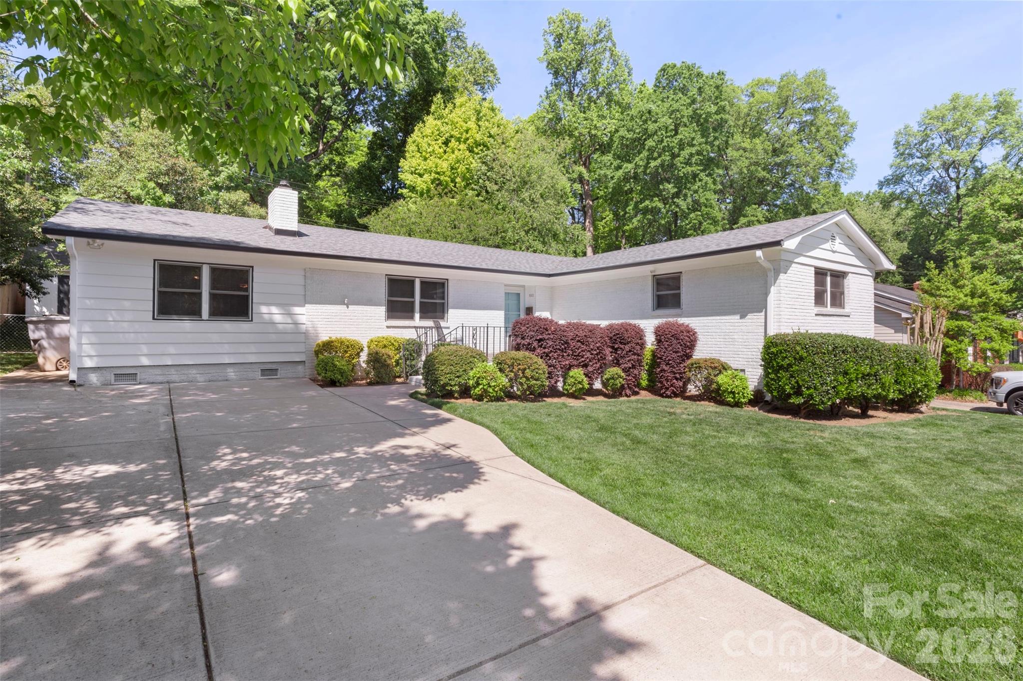 5322 Baker Drive, Charlotte, NC - photo 3 of 34