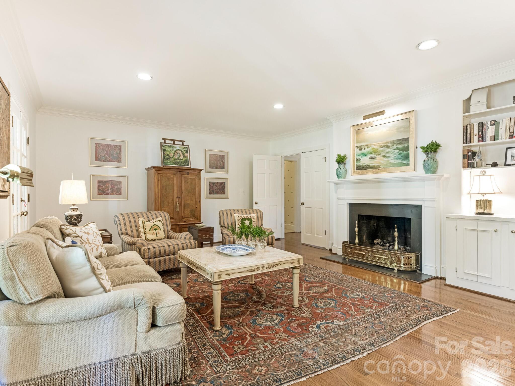 Photo 18 of 2424 Richardson Drive, Charlotte, NC