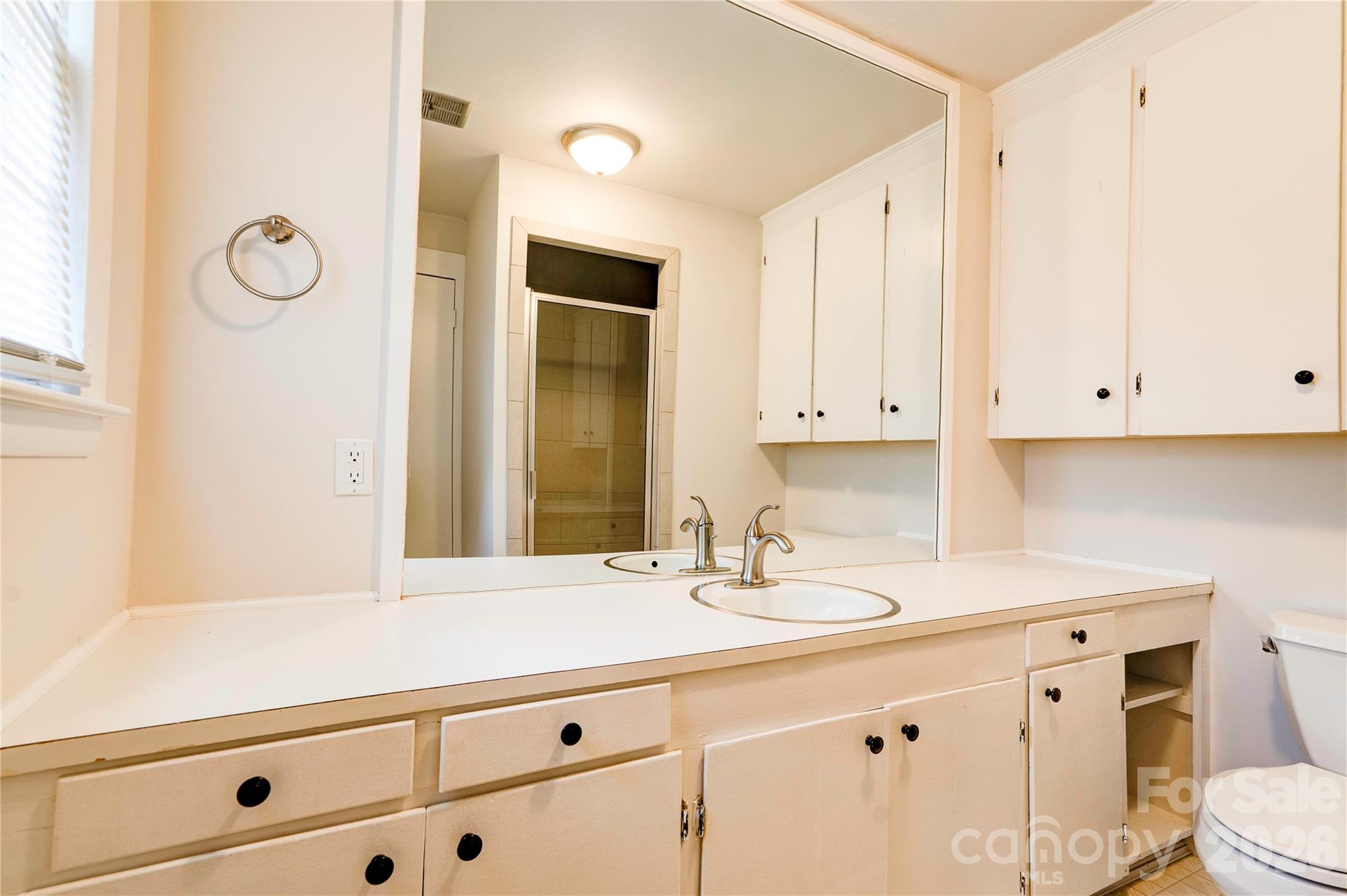 809 Forest Hills Drive, Shelby, NC - photo 16 of 25