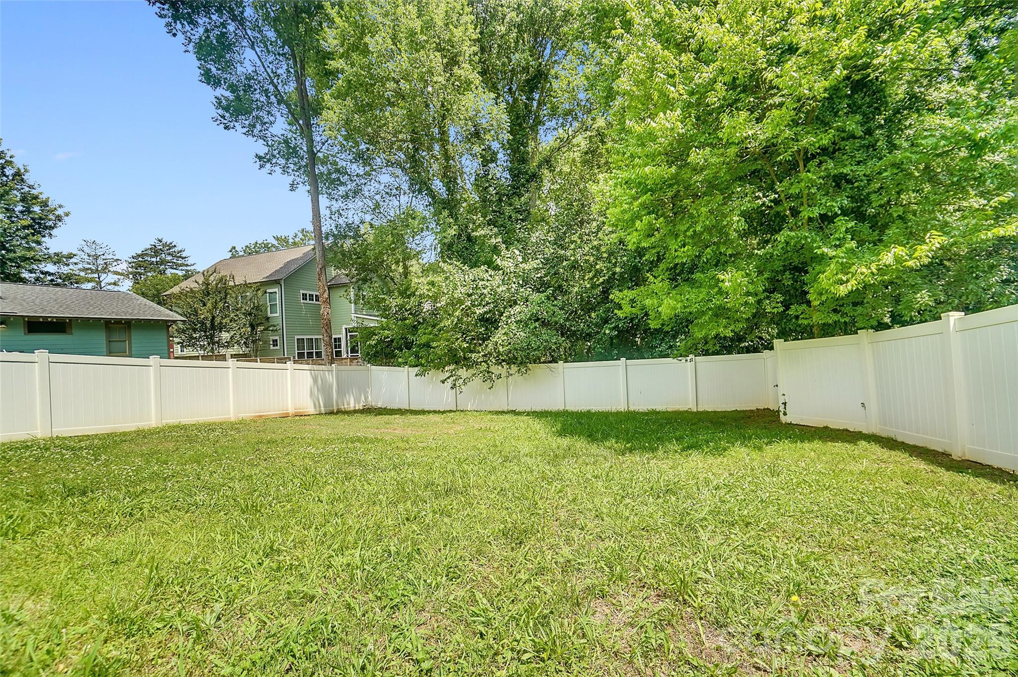 Home for sale at 309 Mill Road, Charlotte, NC — photo 38 of 46