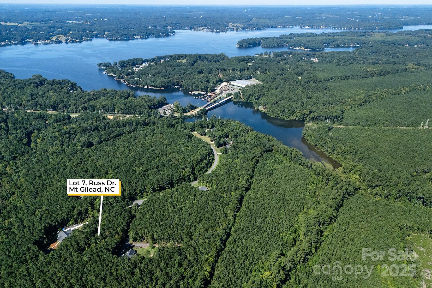 Property wrapper | Lake Tillery Waterfront Properties : Lynn Norman ...