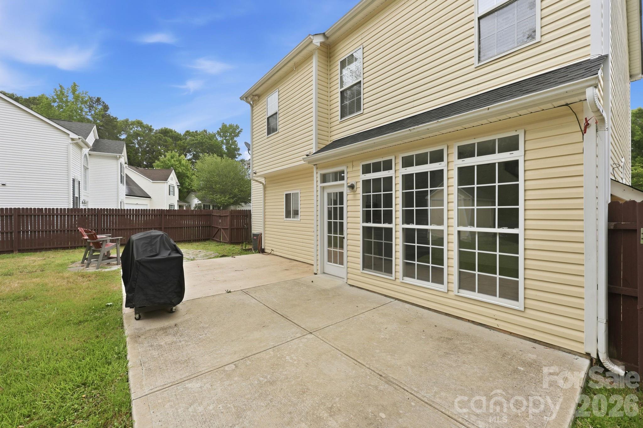 Home for sale at 5423 Starflower Drive, Charlotte, NC — photo 33 of 46