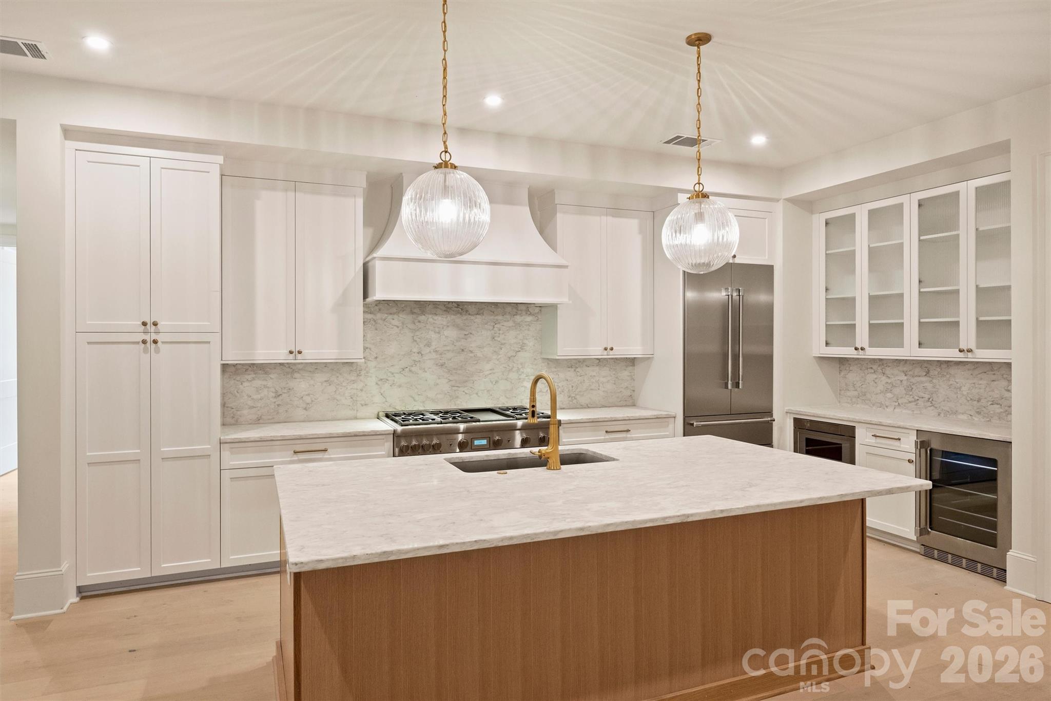 Photo 15 of 409 Queens Road304, Charlotte, NC