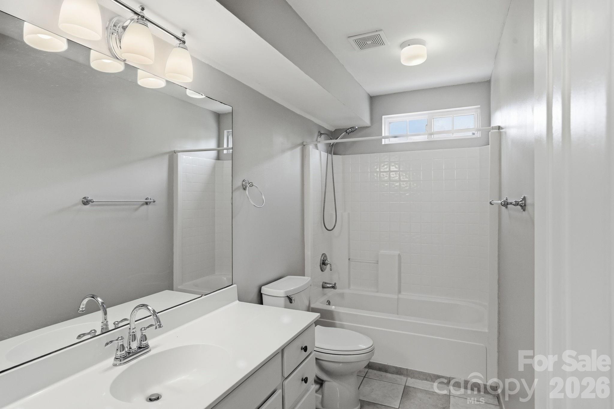 Photo 30 of 6914 Weirton Place, Charlotte, NC